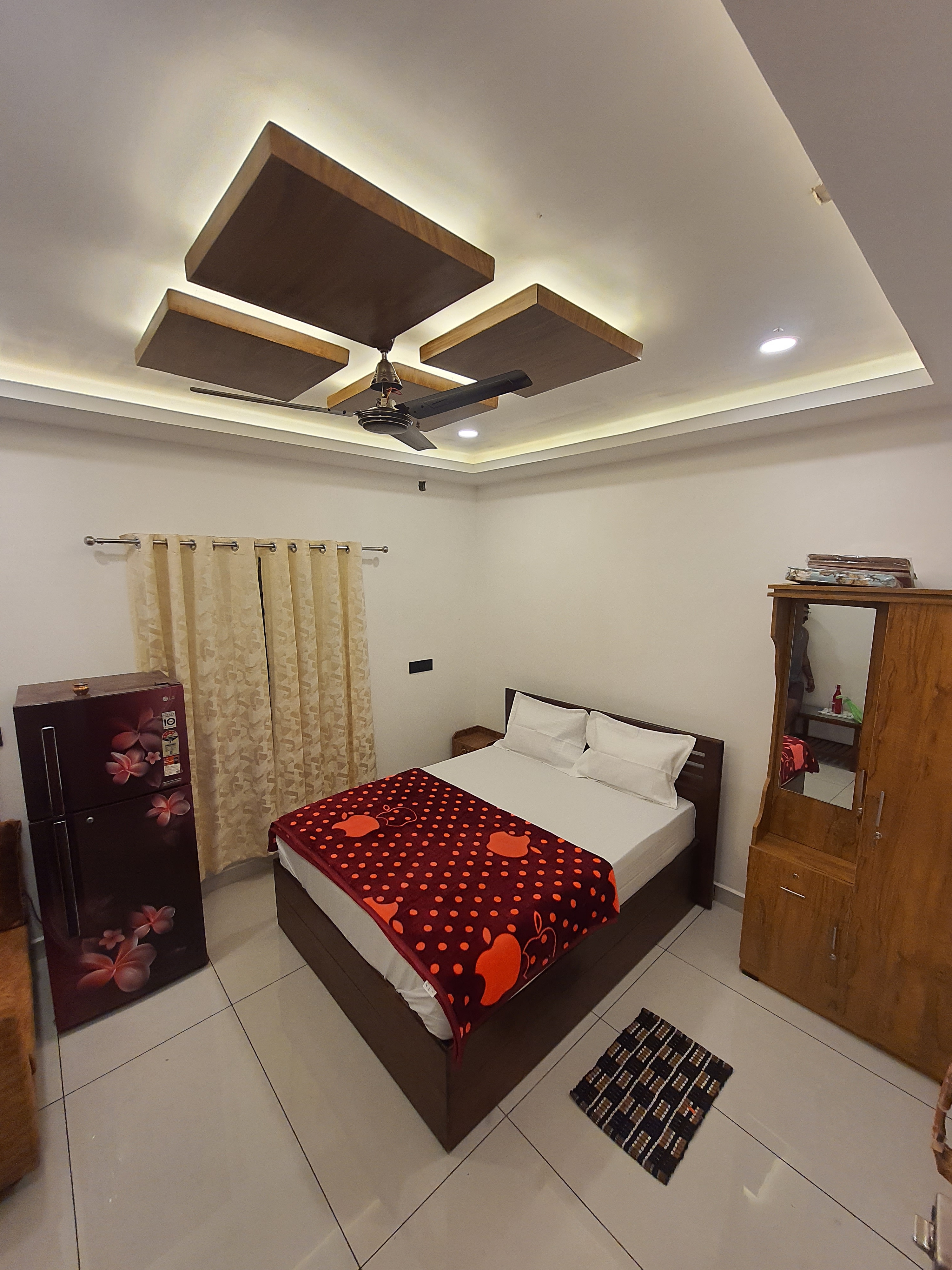 VAGAMON -ELAPPARA 𝗕𝗢𝗢𝗞 Vagamon ${hd_property_type_token}