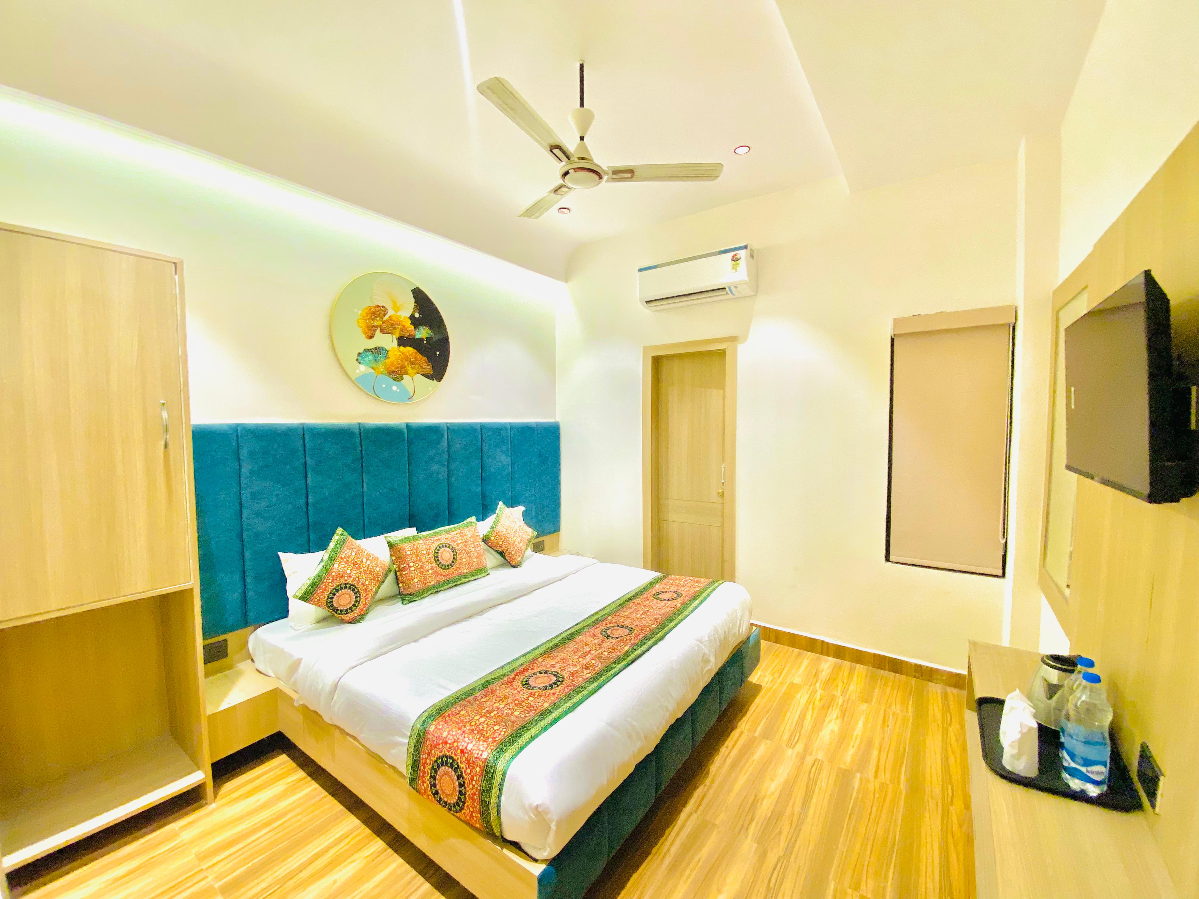 Innova by Bedrock near Golden Temple BnB Amritsar - Reviews, Photos & Offer