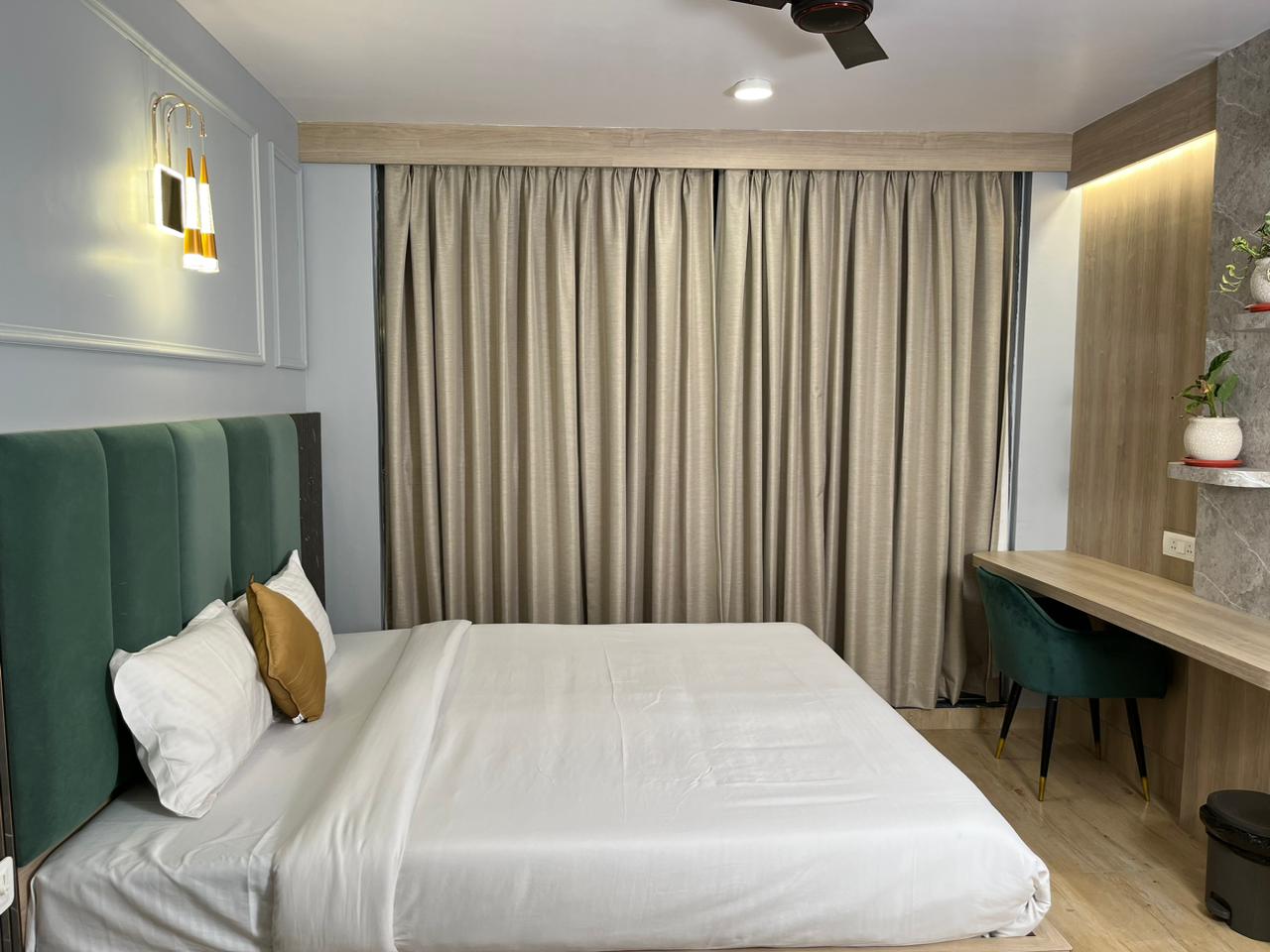 First Avenue luxury studio 𝗕𝗢𝗢𝗞 Jaipur Homestay