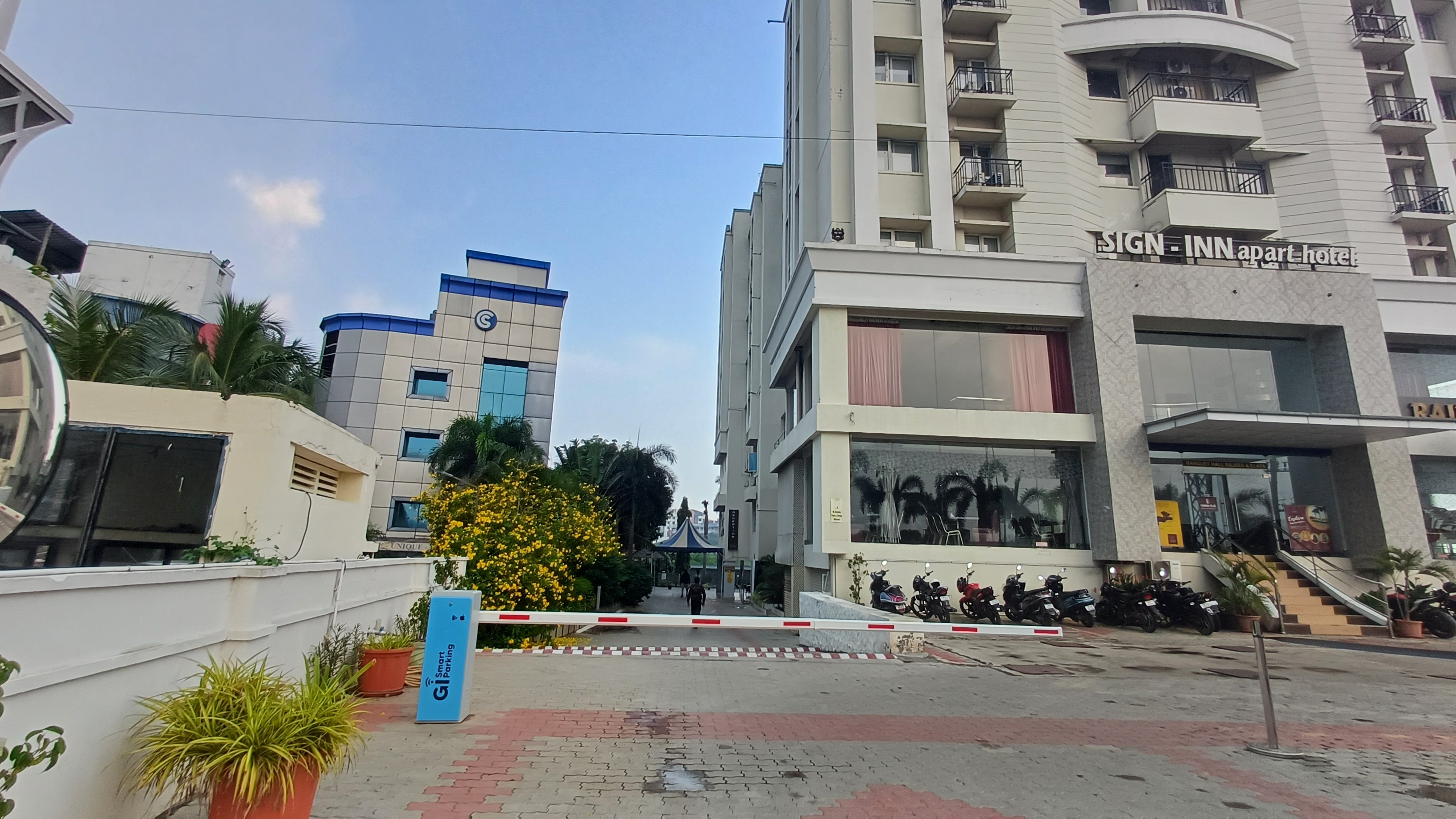 SIAH -SIGN INN APART HOTEL Chennai | Book Hotel with Up to 25% OFF