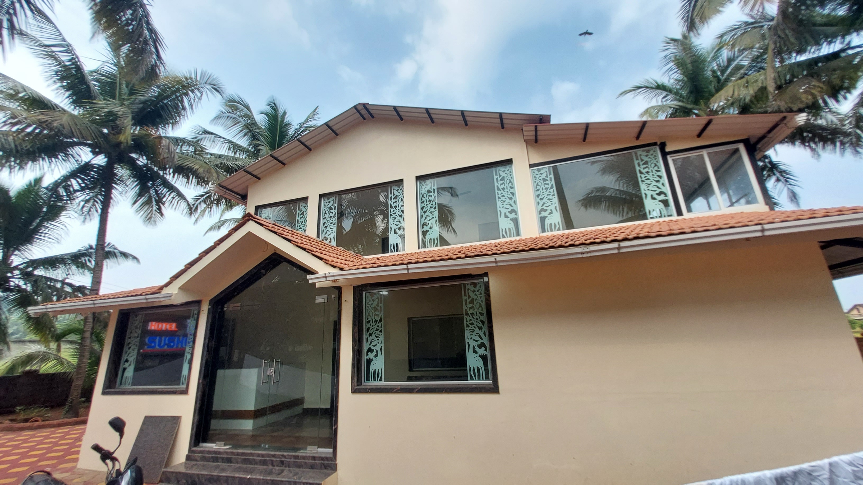 Hotel Sushegad Guhagar Beach Guhagar - Reviews, Photos & Offer