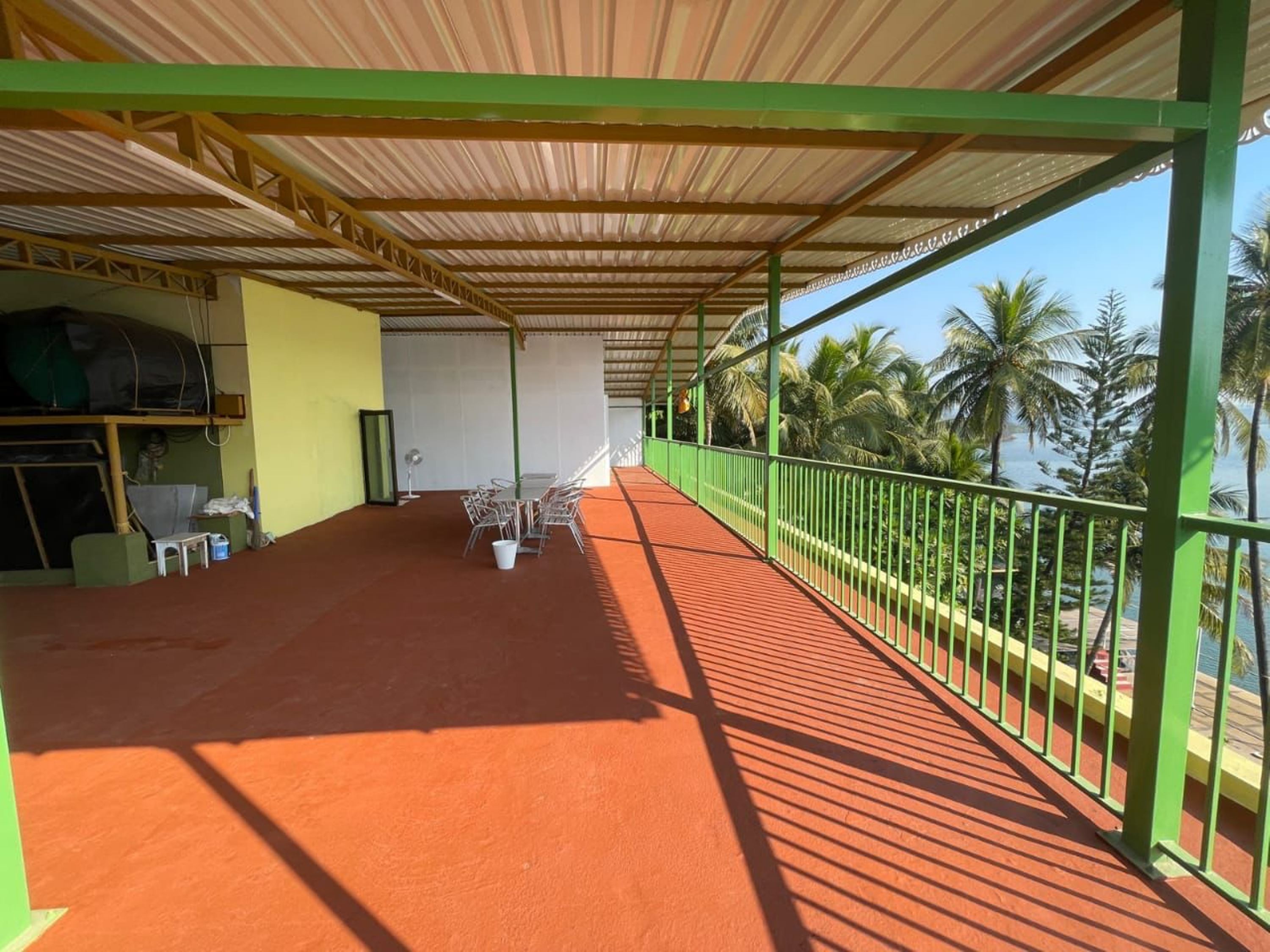 Ariraj Youth Hostel 𝗕𝗢𝗢𝗞 Malvan Hostel