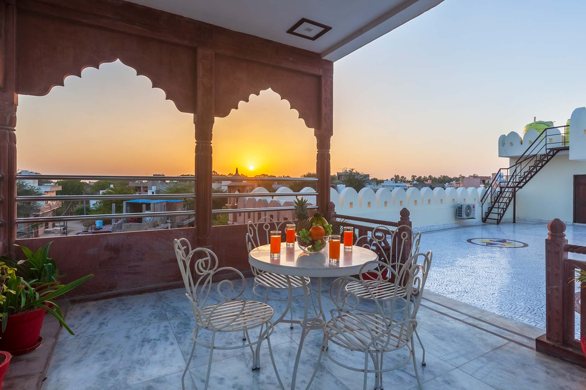 StayVista at Sunset Escape 𝗕𝗢𝗢𝗞 Jodhpur Villa