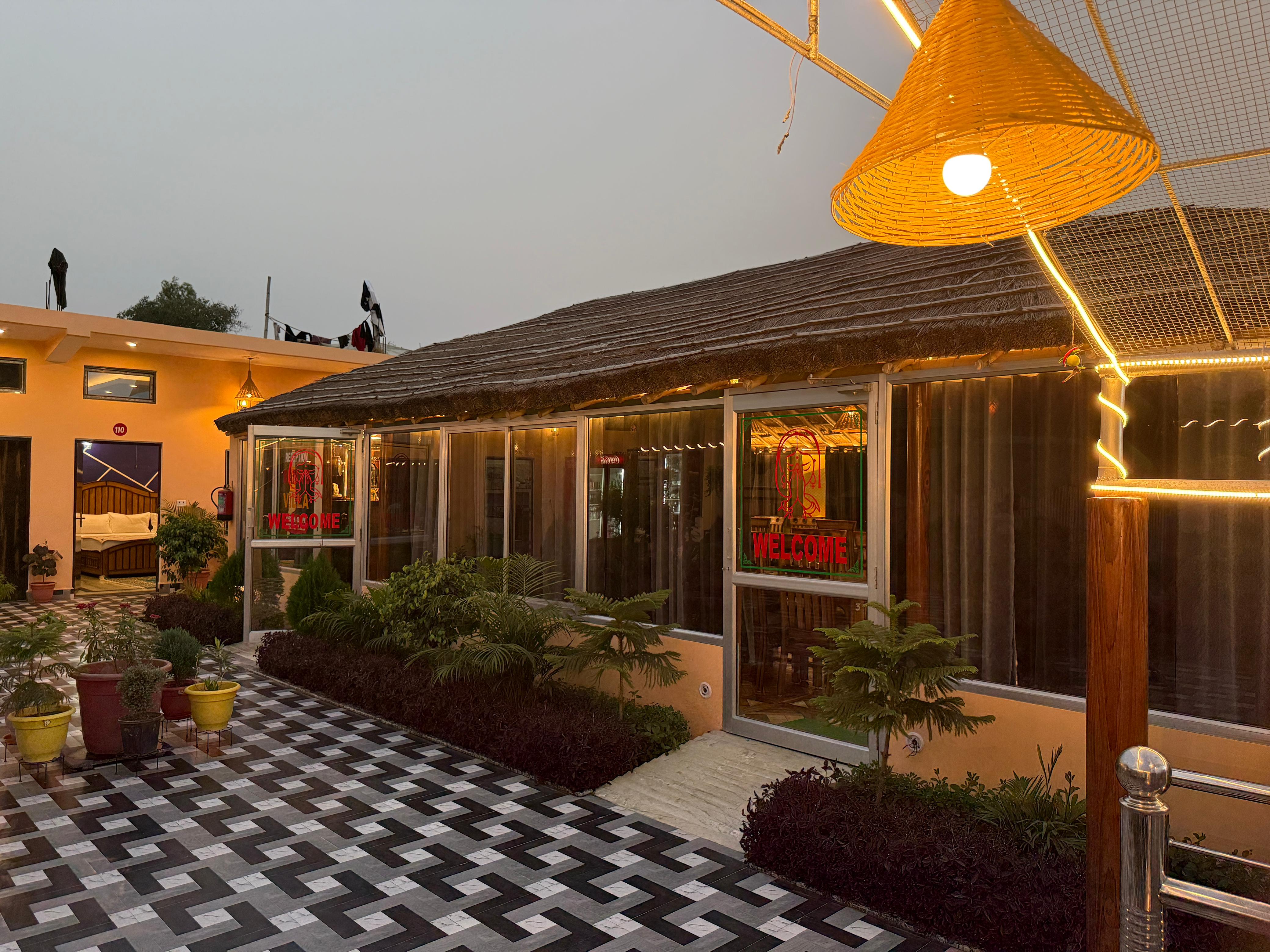 Rama's villa and family restaurant 𝗕𝗢𝗢𝗞 Ayodhya Villa