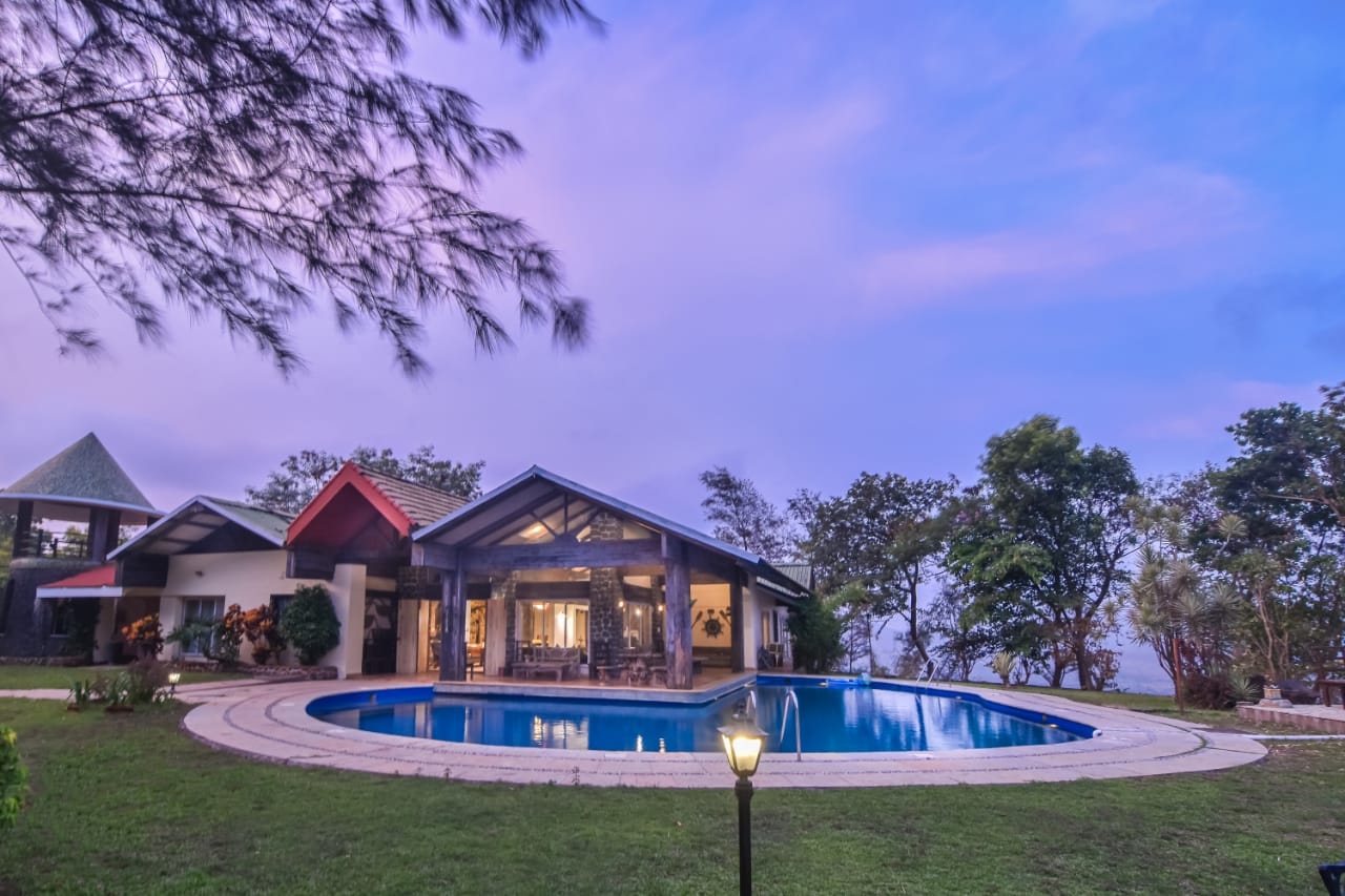 Dreamwood Villa 𝗕𝗢𝗢𝗞 Lonavala Villa