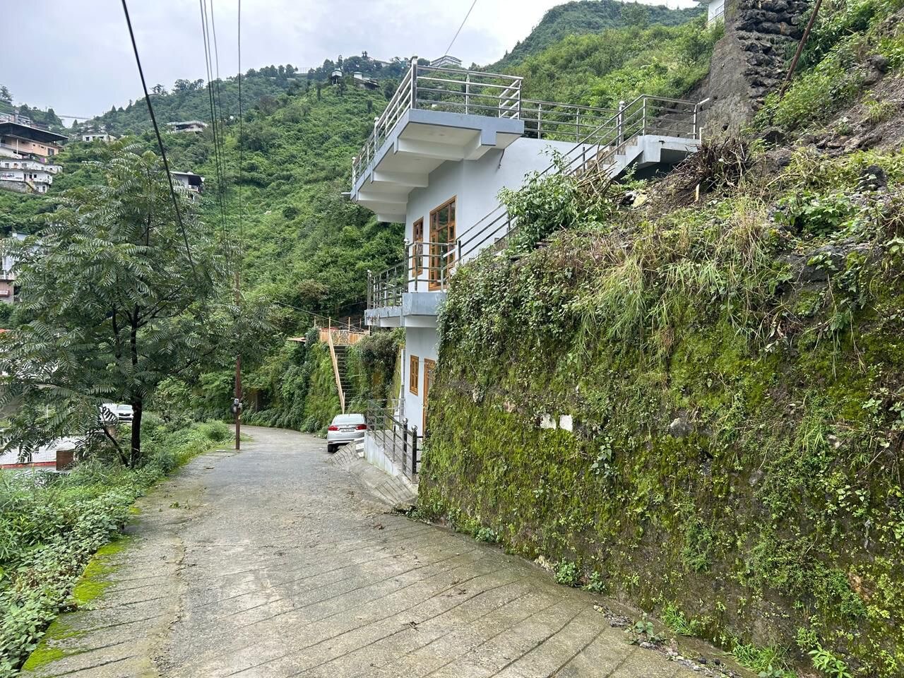 Valley Trail Home away from Home 𝗕𝗢𝗢𝗞 Mussoorie Villa