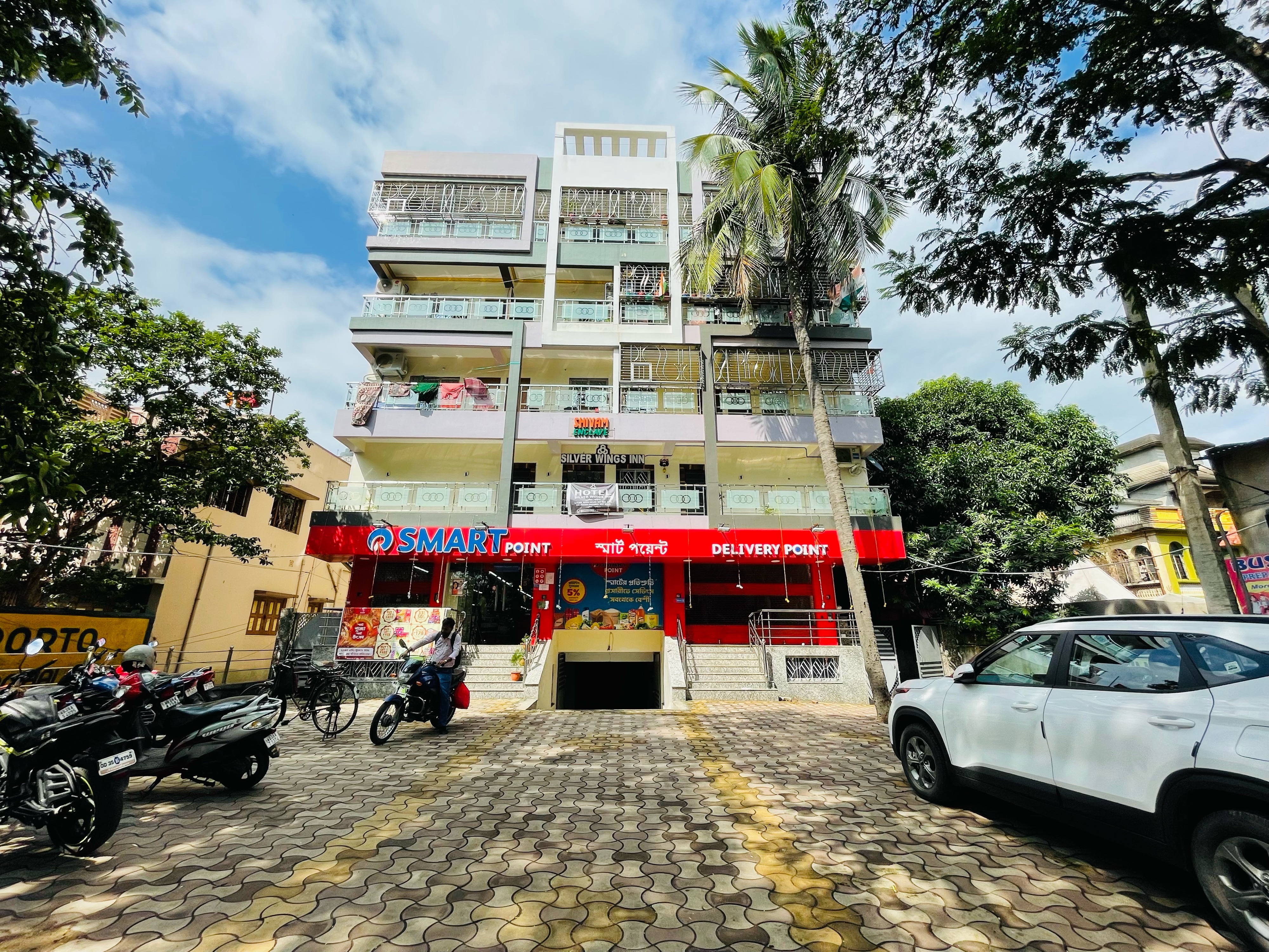 SILVER WINGS INN 𝗕𝗢𝗢𝗞 Asansol Apartment