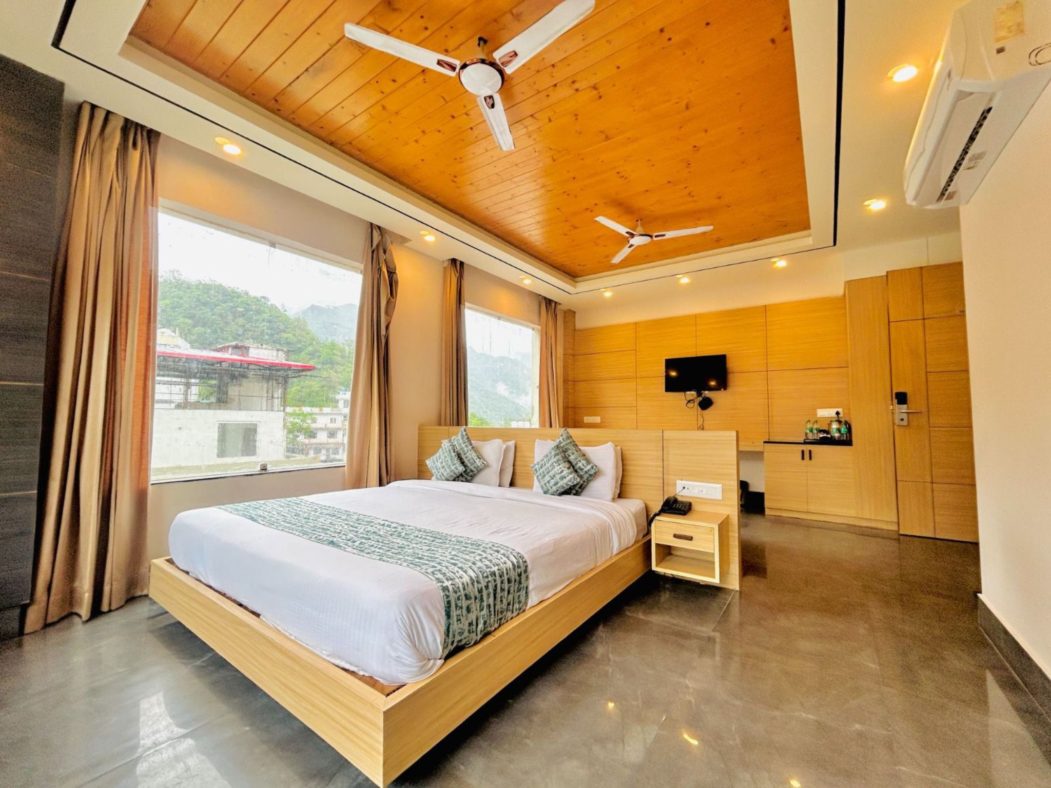 Amenities of Moustache Select rishikesh