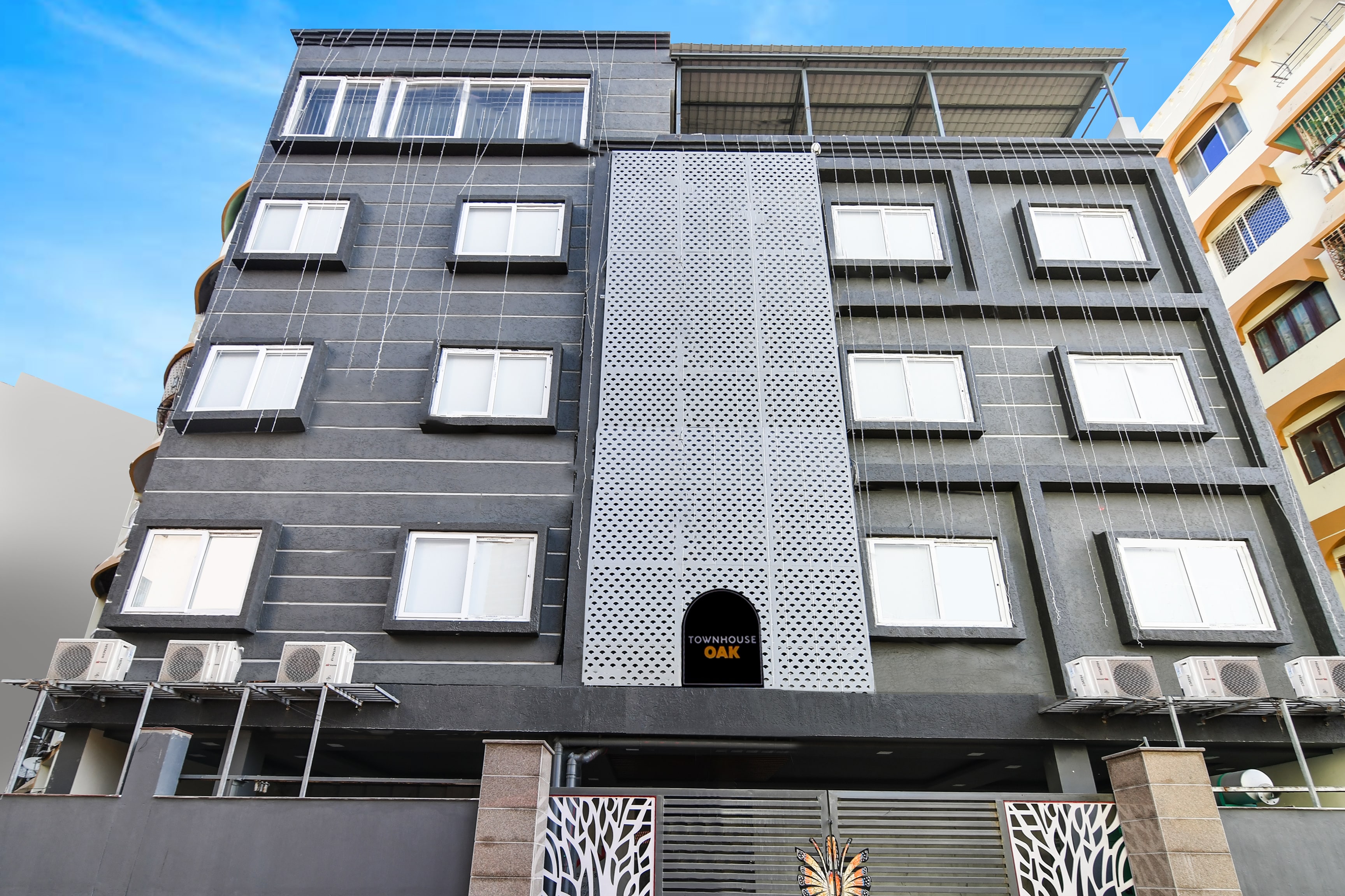 Townhouse Oak Ecstasy Hotel Bhubaneshwar - Reviews, Photos & Offer