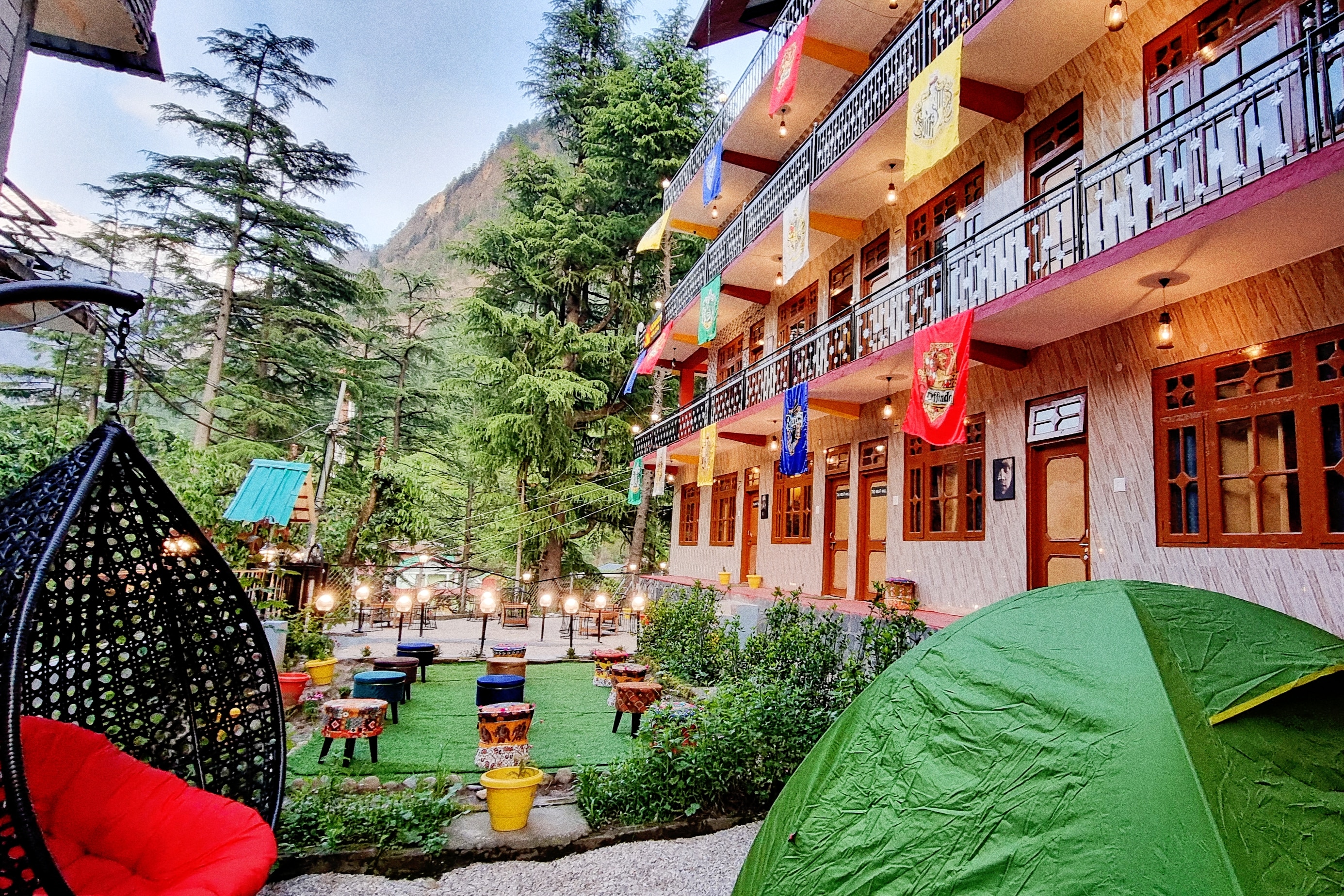 Misfits Hostel and Cafe | Near Mall Road Kasol - Reviews, Photos & Offer
