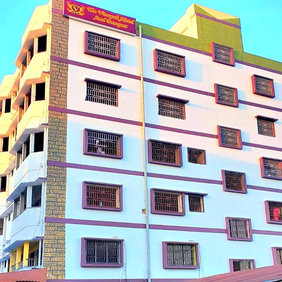 The Vinayak Hotel and Banquet Howrah - Reviews, Photos & Offer