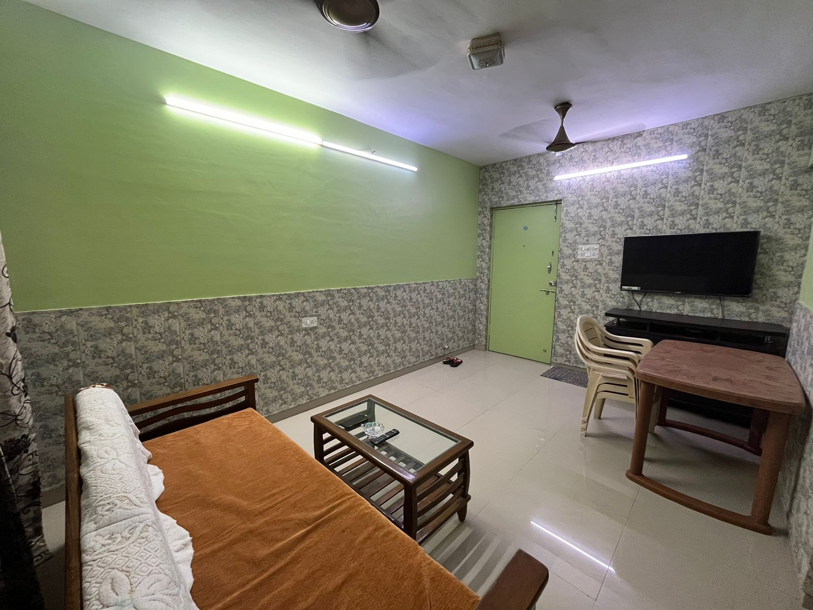 Galaxy Apartment 𝗕𝗢𝗢𝗞 Mumbai Apartment