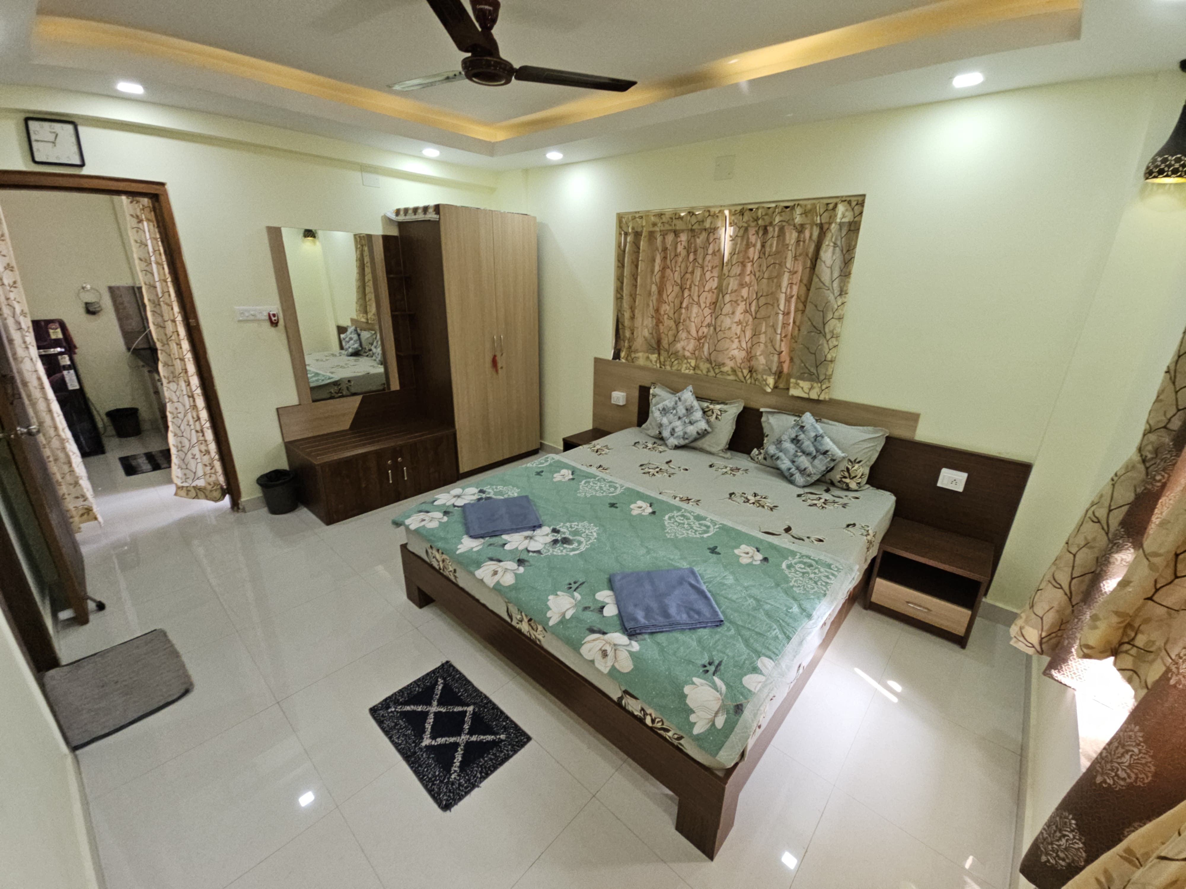 Sweet Home 1BHK Entire Apartment 𝗕𝗢𝗢𝗞 Puri Apartment