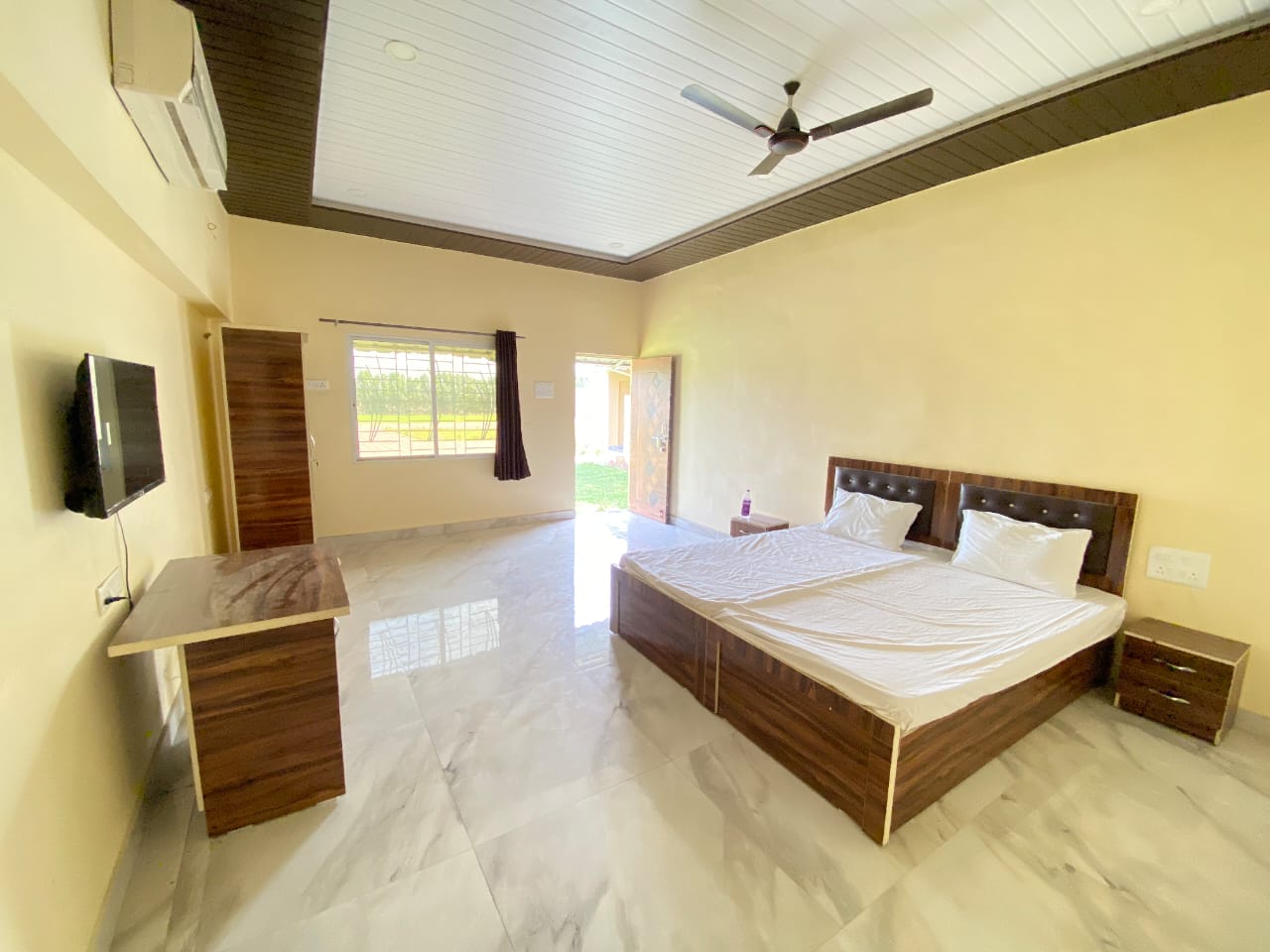 flora green lawn & resort Nagpur - Reviews, Photos & Offer