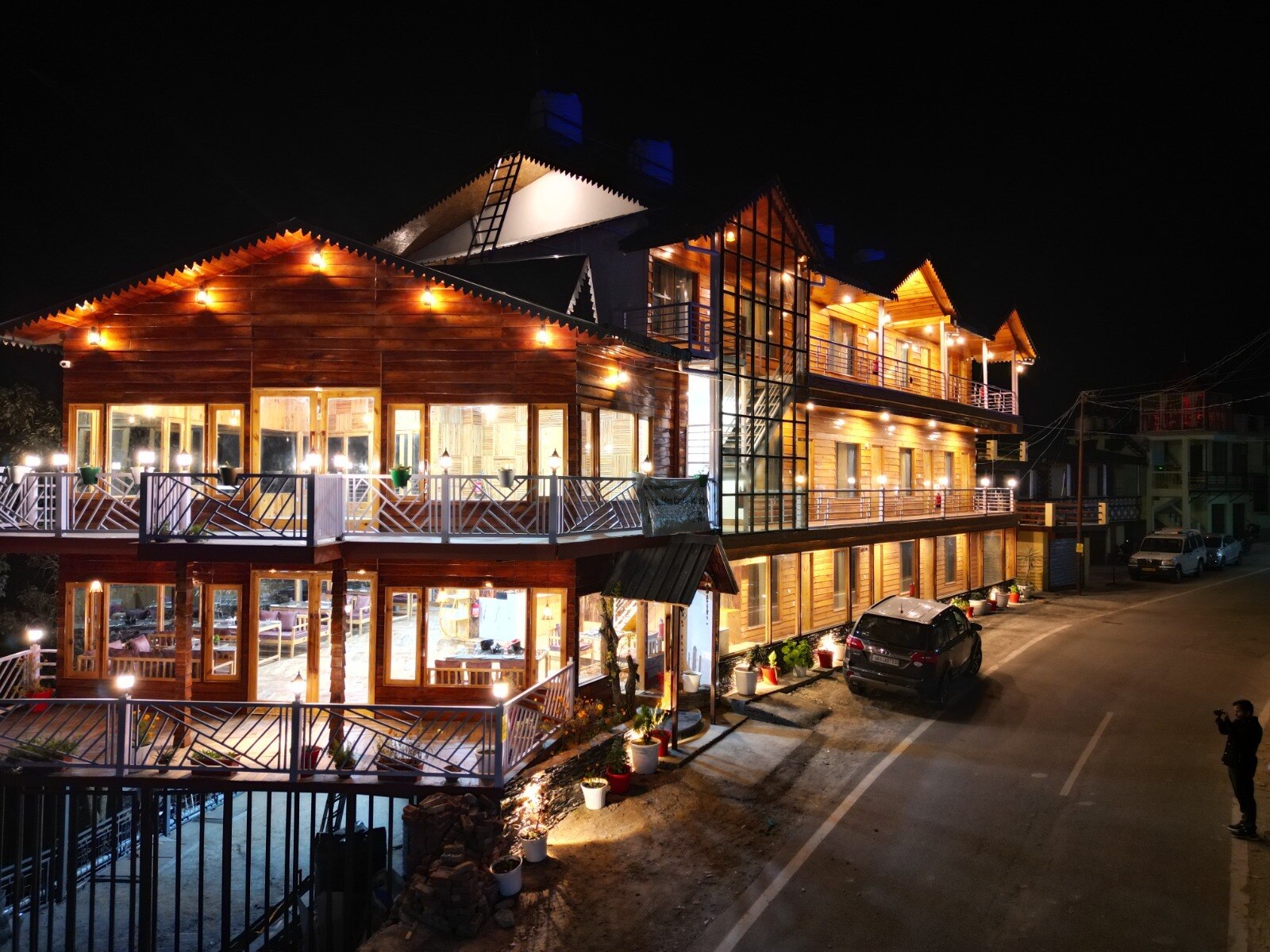 The Golden Castle Hotels 𝗕𝗢𝗢𝗞 Mukteshwar Hotel
