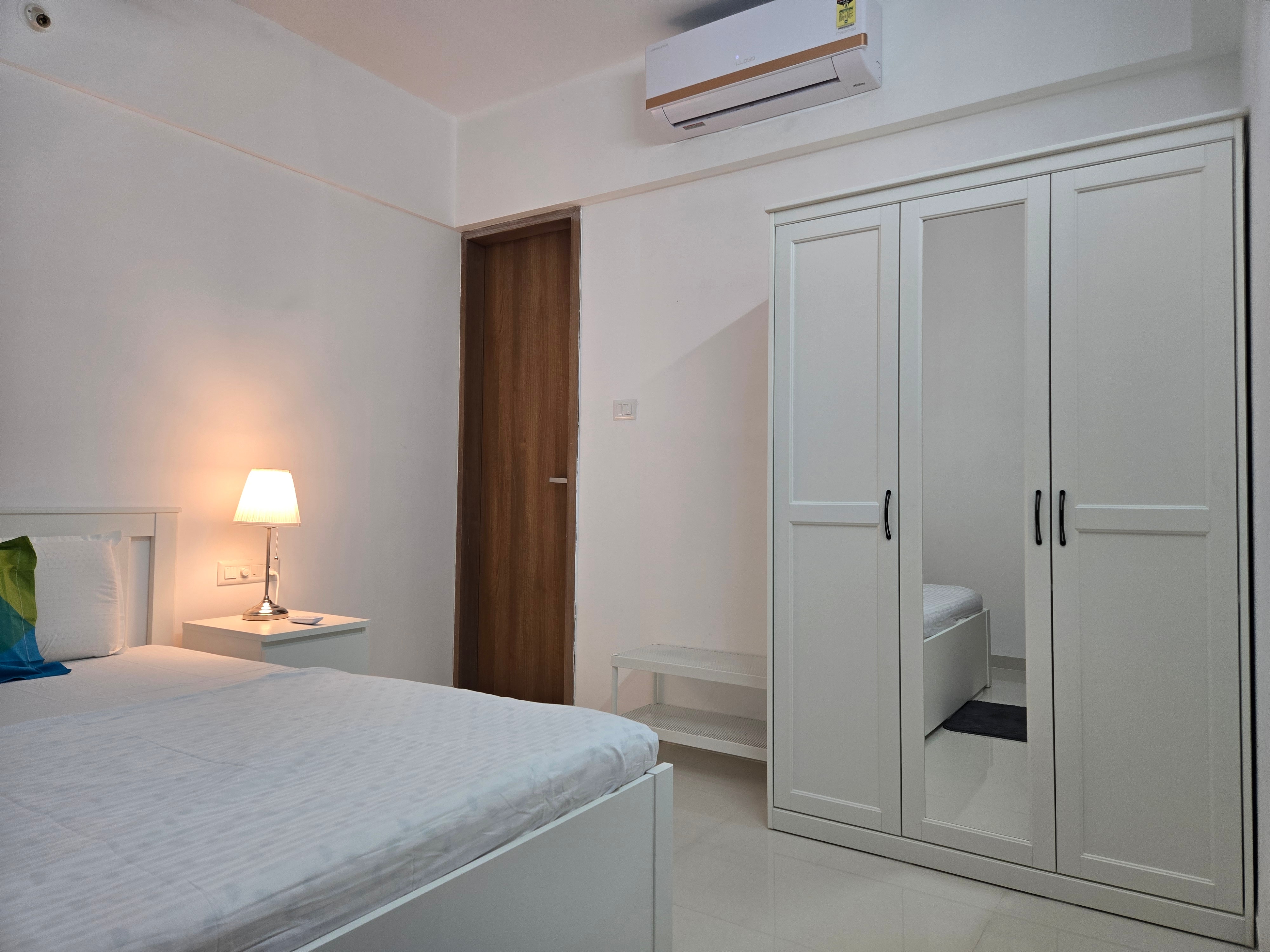 Nest 3 Signature AC 2BHKSuite Balewadi Hi St Baner 𝗕𝗢𝗢𝗞 Pune Homestay