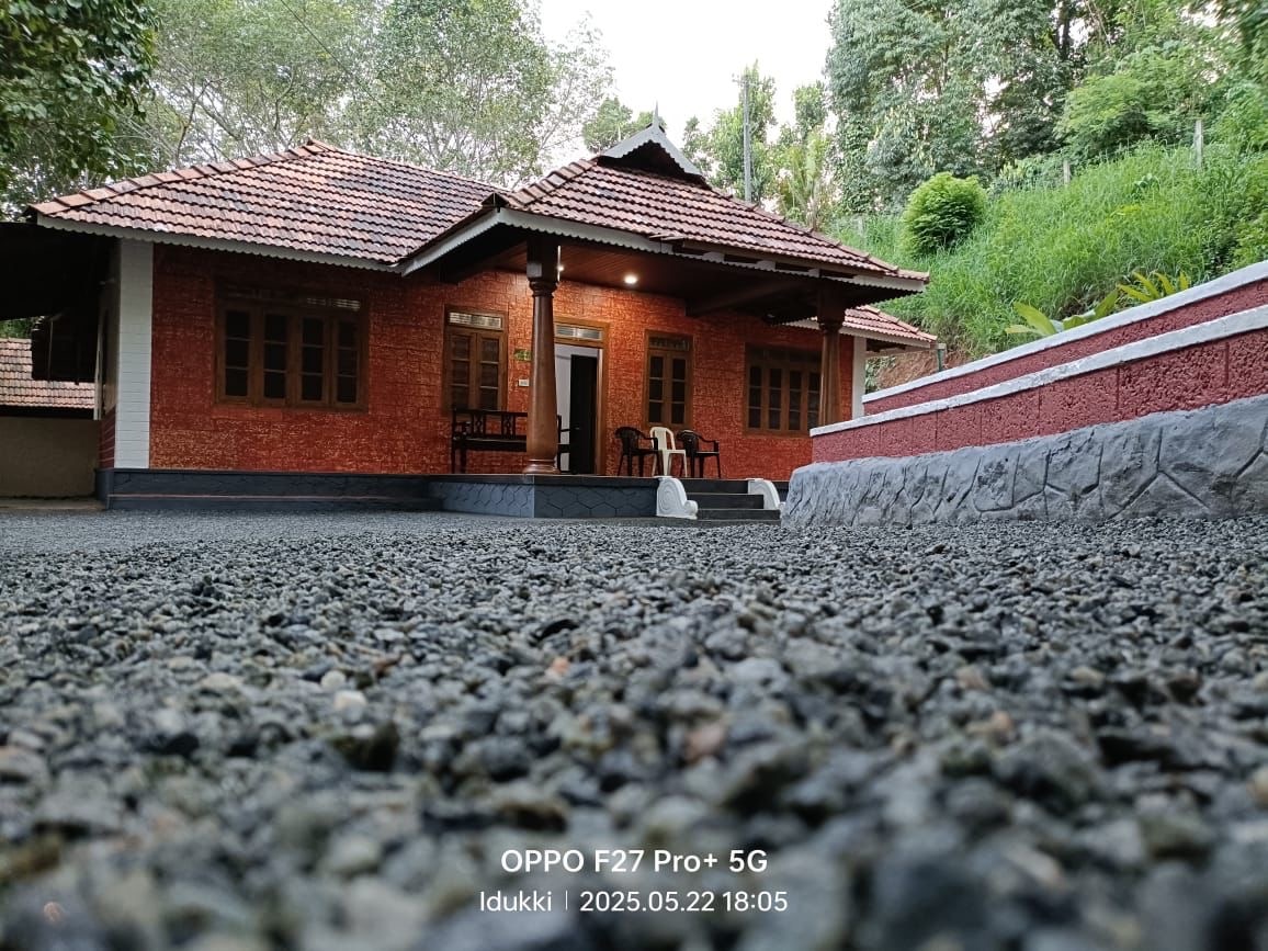 Illam Munnar 𝗕𝗢𝗢𝗞 Munnar Villa