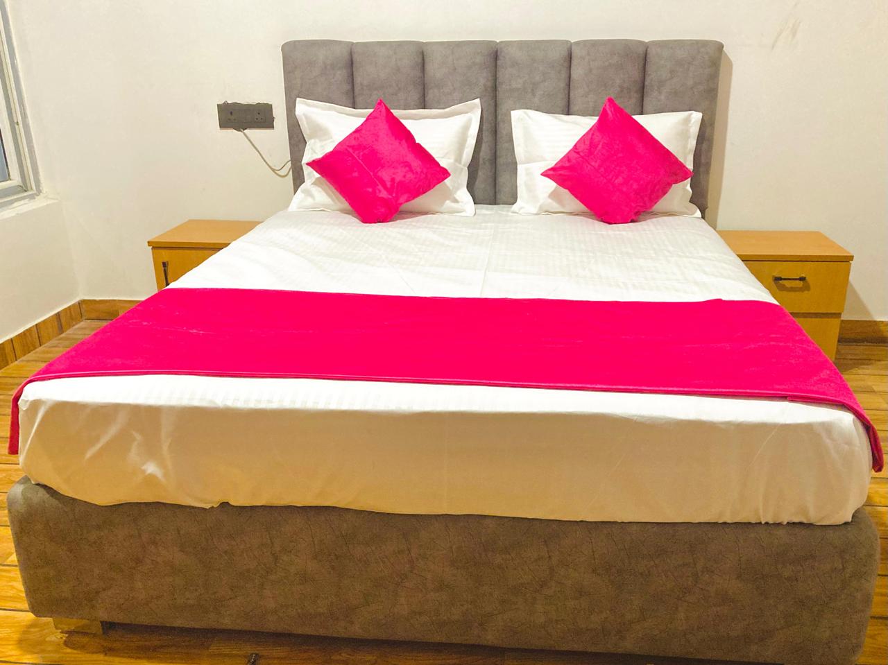 Rooms of ARK Residency and Banquet - Lucknow Hotel on Goibibo