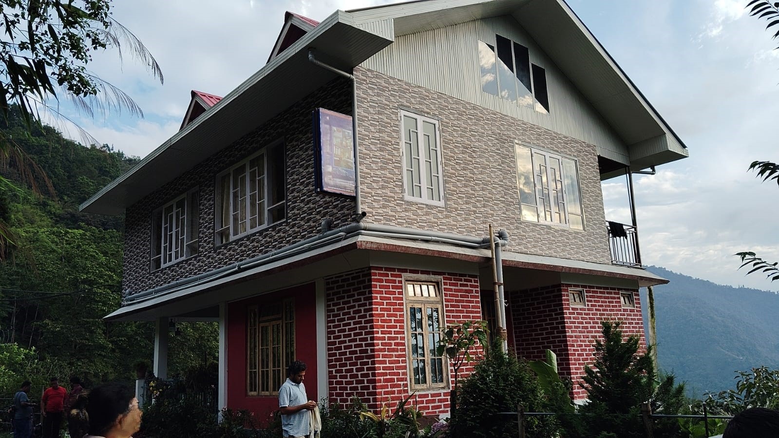 Sunyog Homestay 𝗕𝗢𝗢𝗞 Kalimpong Homestay