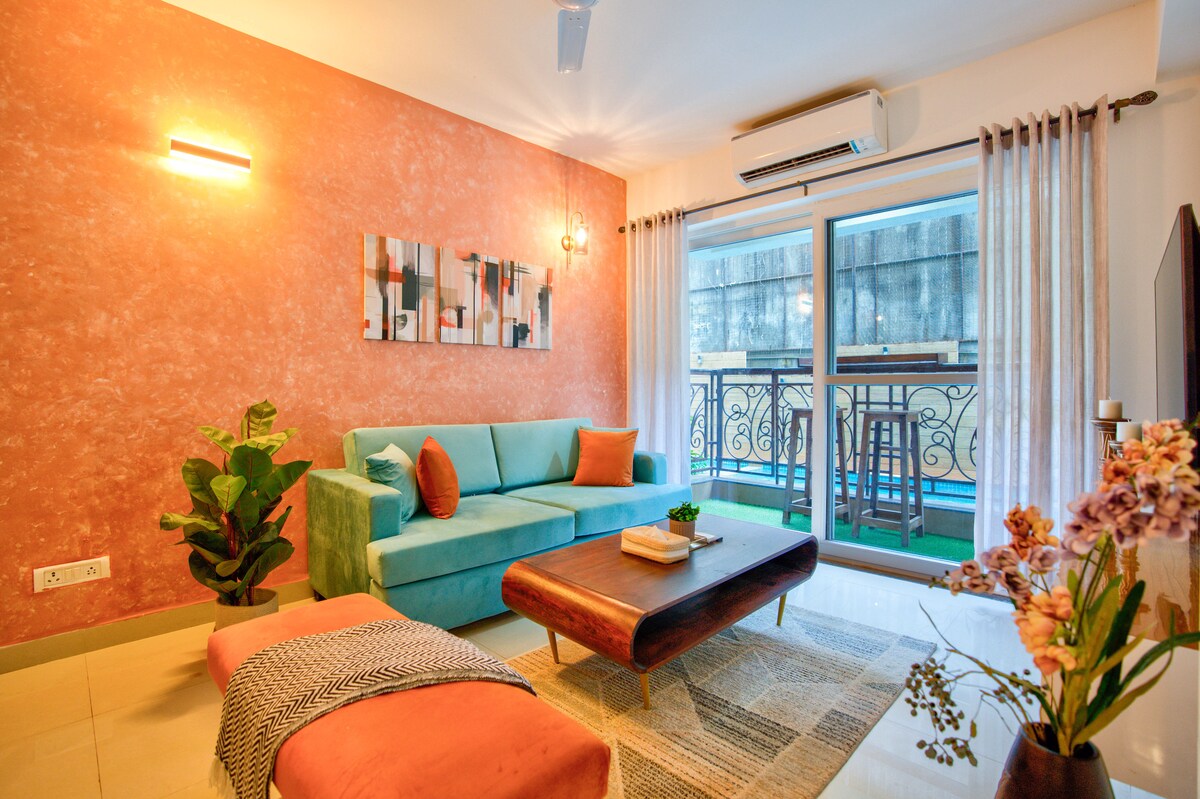 Orange Sunsets 1 BHK 𝗕𝗢𝗢𝗞 Goa Apartment