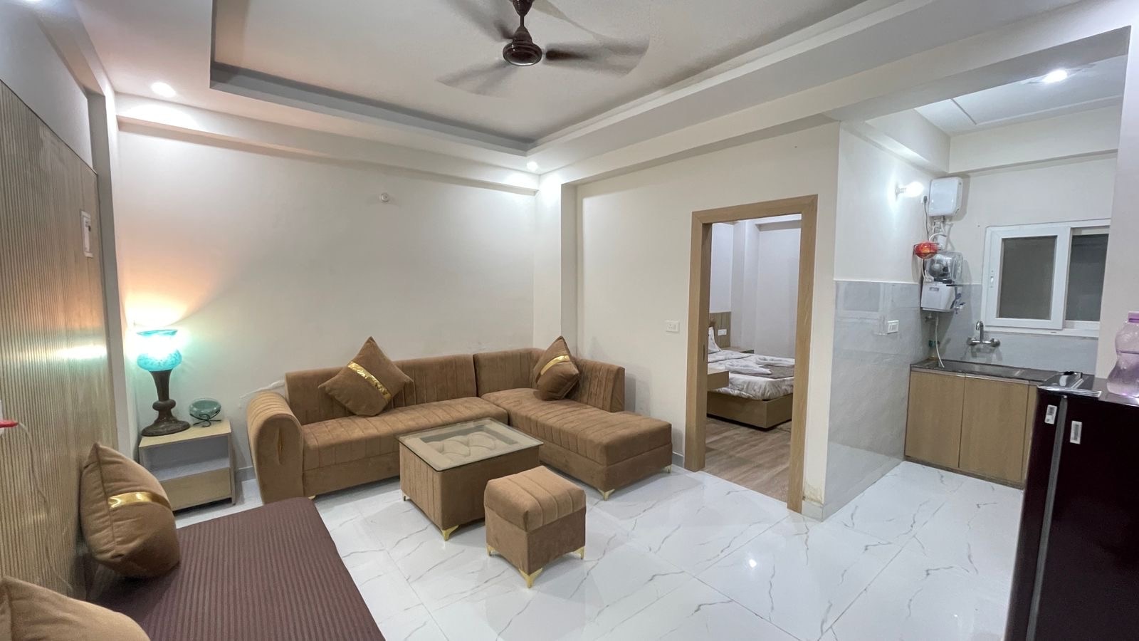 Cozy 1BHK Apartment with Stunning Mountain Views 𝗕𝗢𝗢𝗞 Rishikesh Apartment