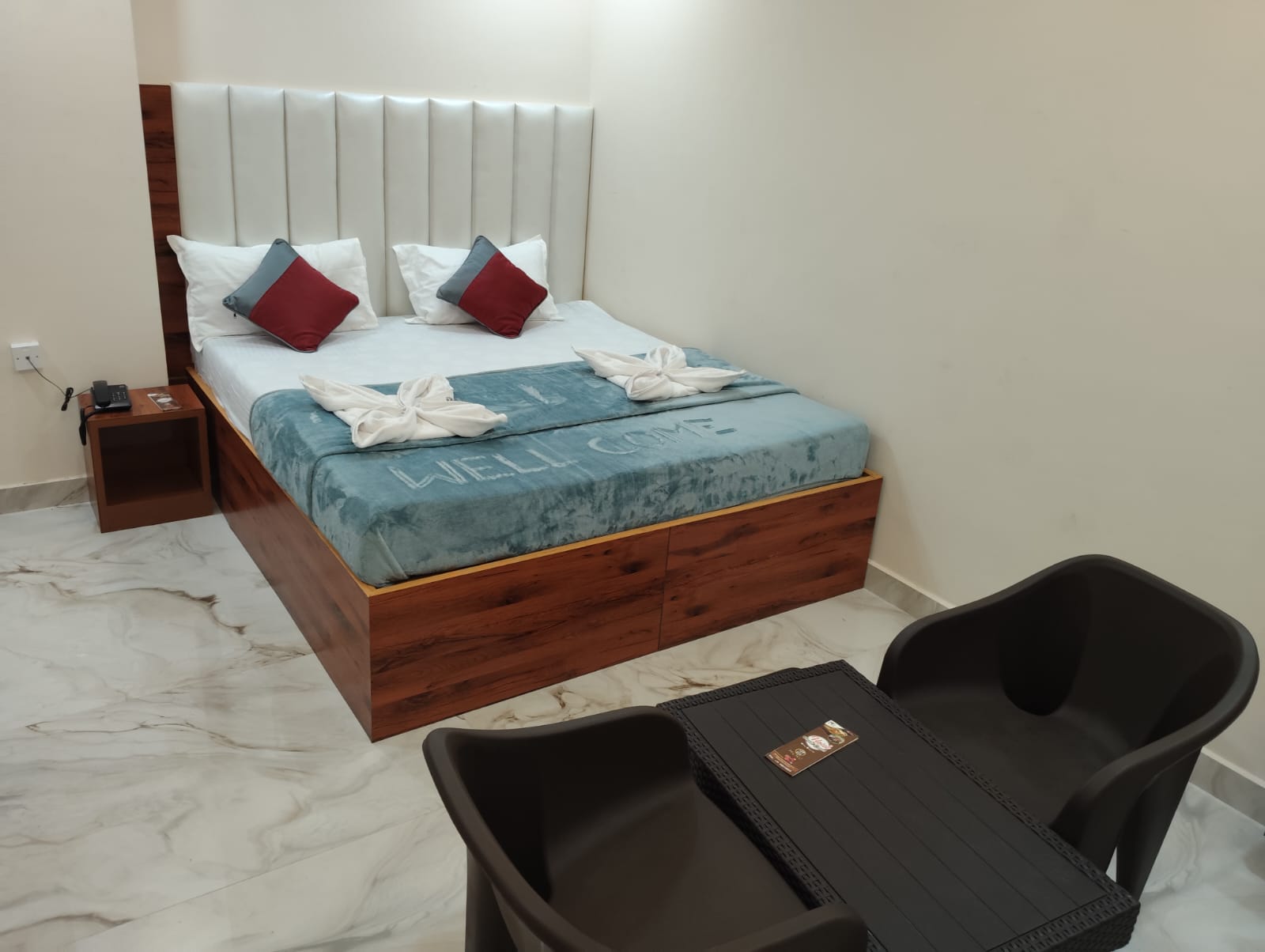 NANDI RESIDENCY 𝗕𝗢𝗢𝗞 Dharwad Hotel