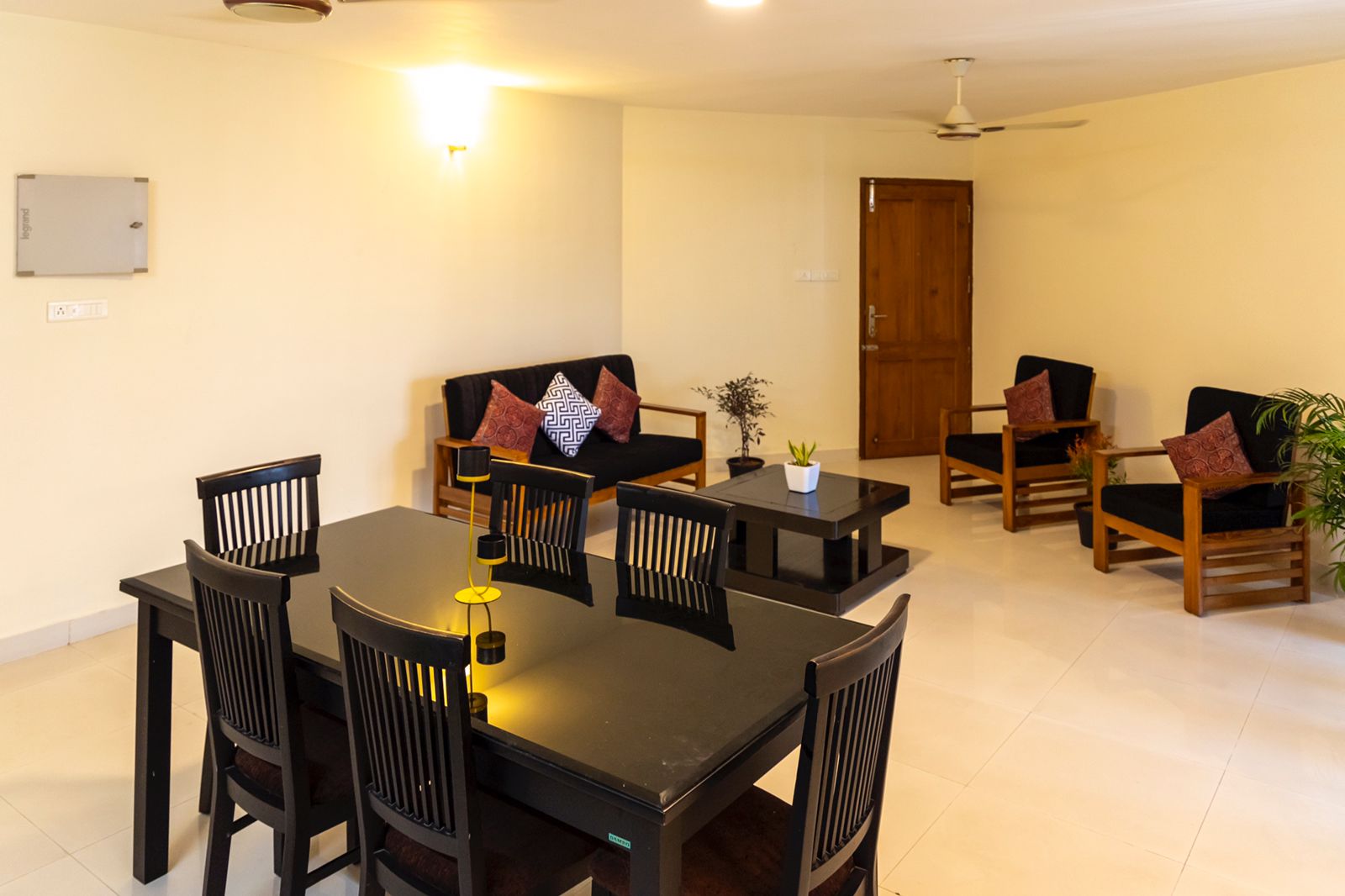 Best Serviced 3 BHK Apartment Taj view at Marine drive 𝗕𝗢𝗢𝗞 Cochin ...