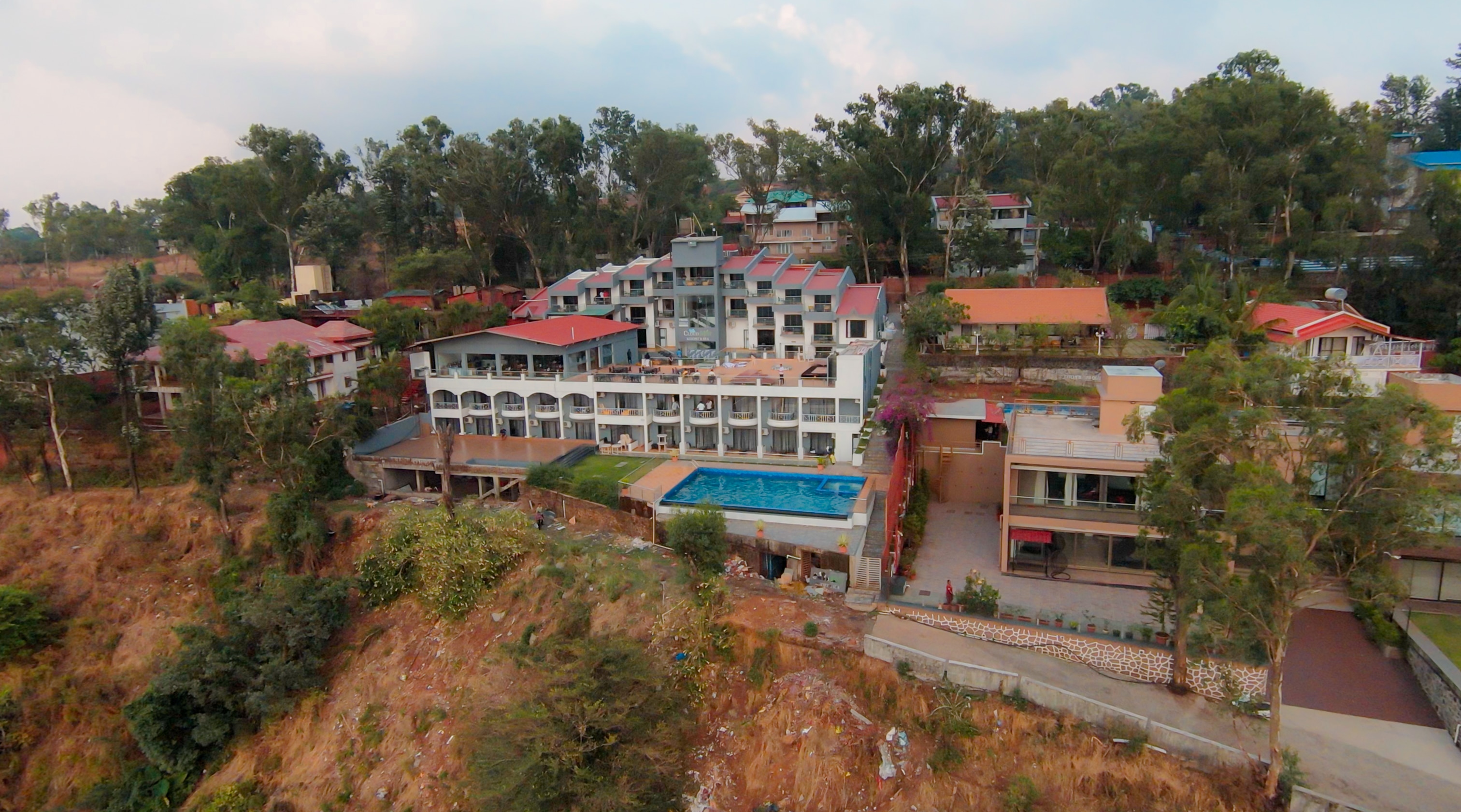 Cloudmist Resort and Spa 𝗕𝗢𝗢𝗞 Mahabaleshwar Resort