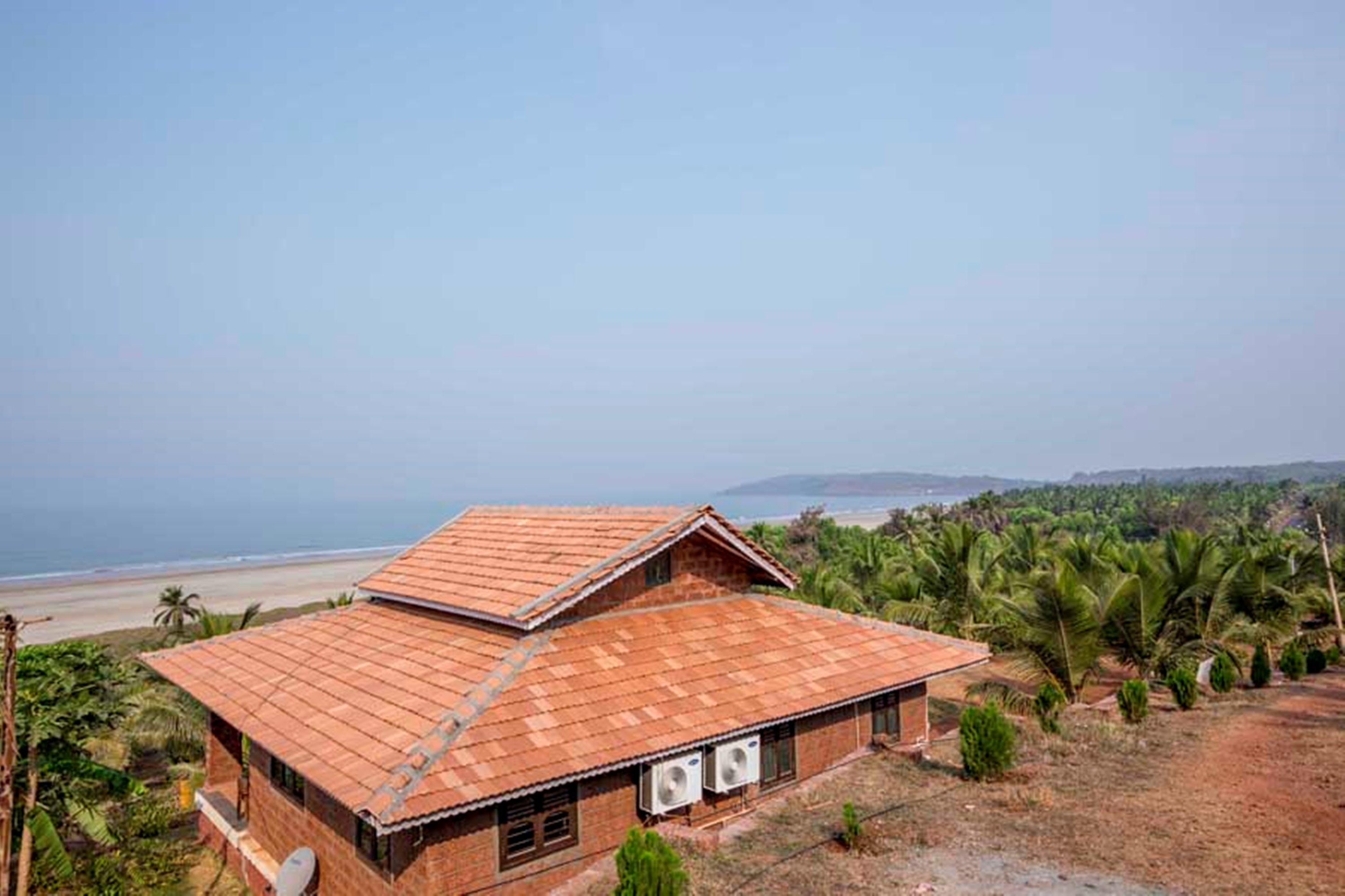 Ganpatipule Two Bedded Villa By BEACHFRONT VILLA Ganpatipule - Reviews ...
