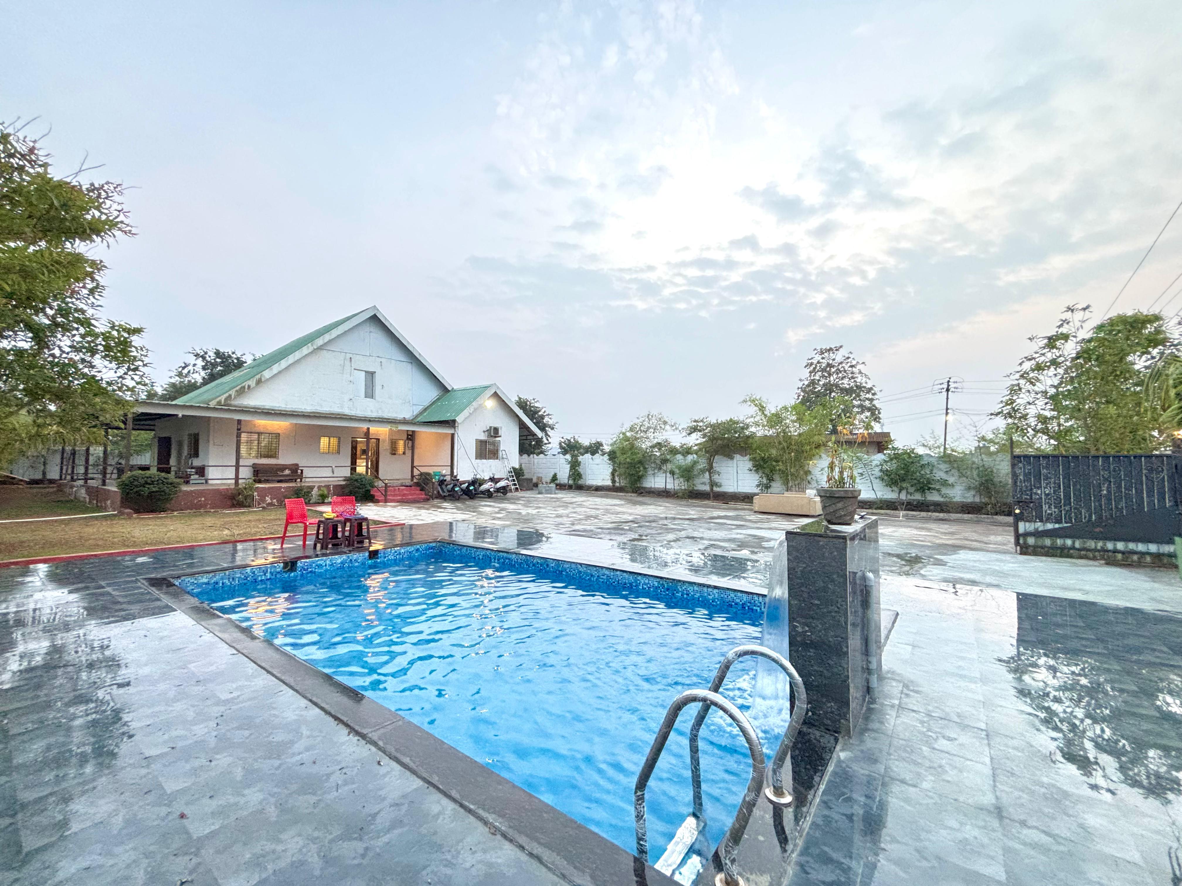 Om Sai Farmhouse 𝗕𝗢𝗢𝗞 Lonavala Farm House