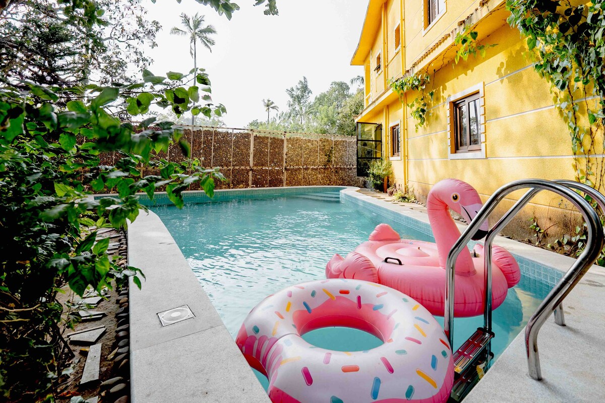 Amarelo Goa Private Pool Hillview Boho Valley Villa 𝗕𝗢𝗢𝗞 Goa Villa