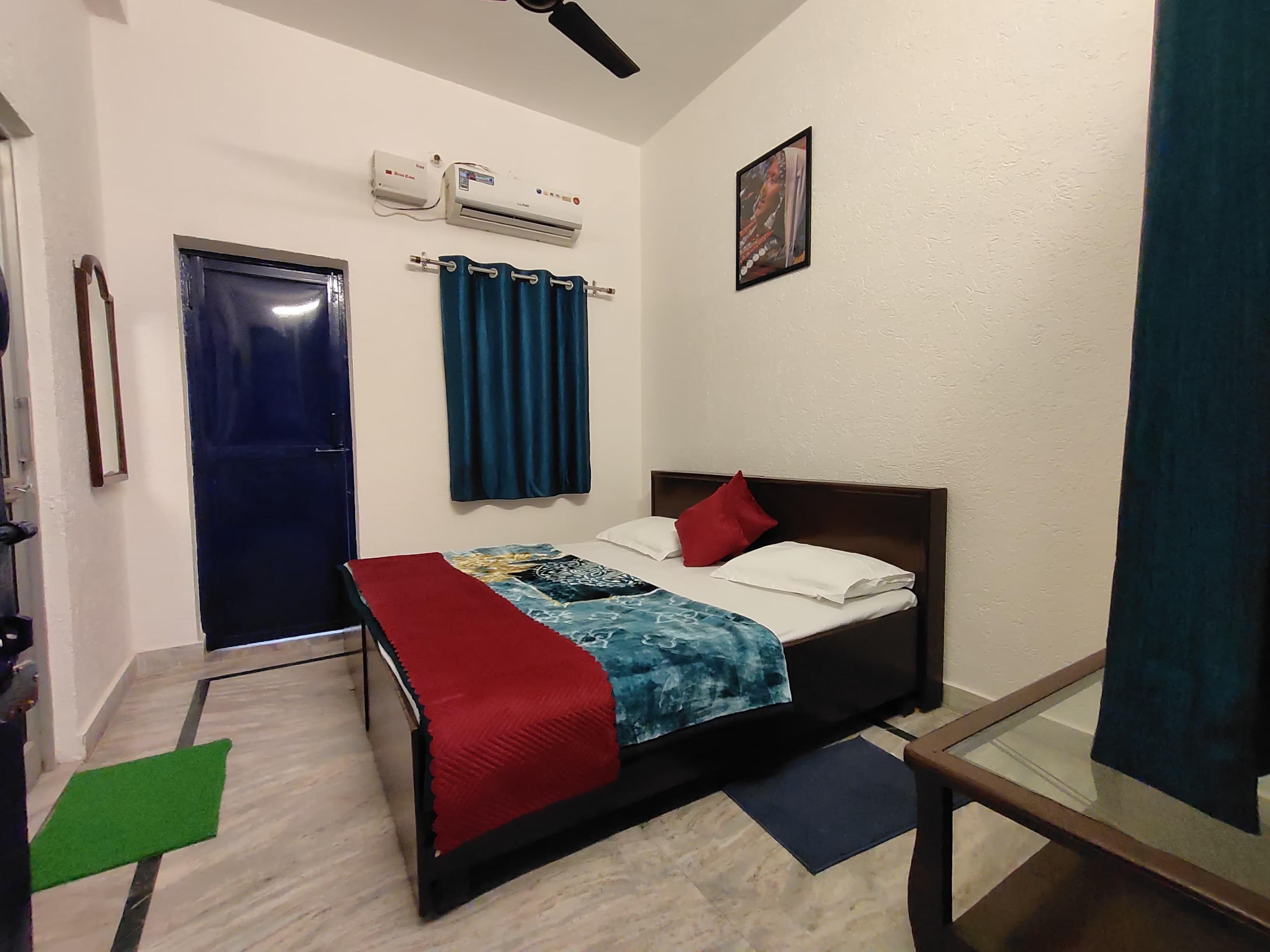 The Pahadi Trail | Rooms and Dorms Hostel Rishikesh - Reviews, Photos ...