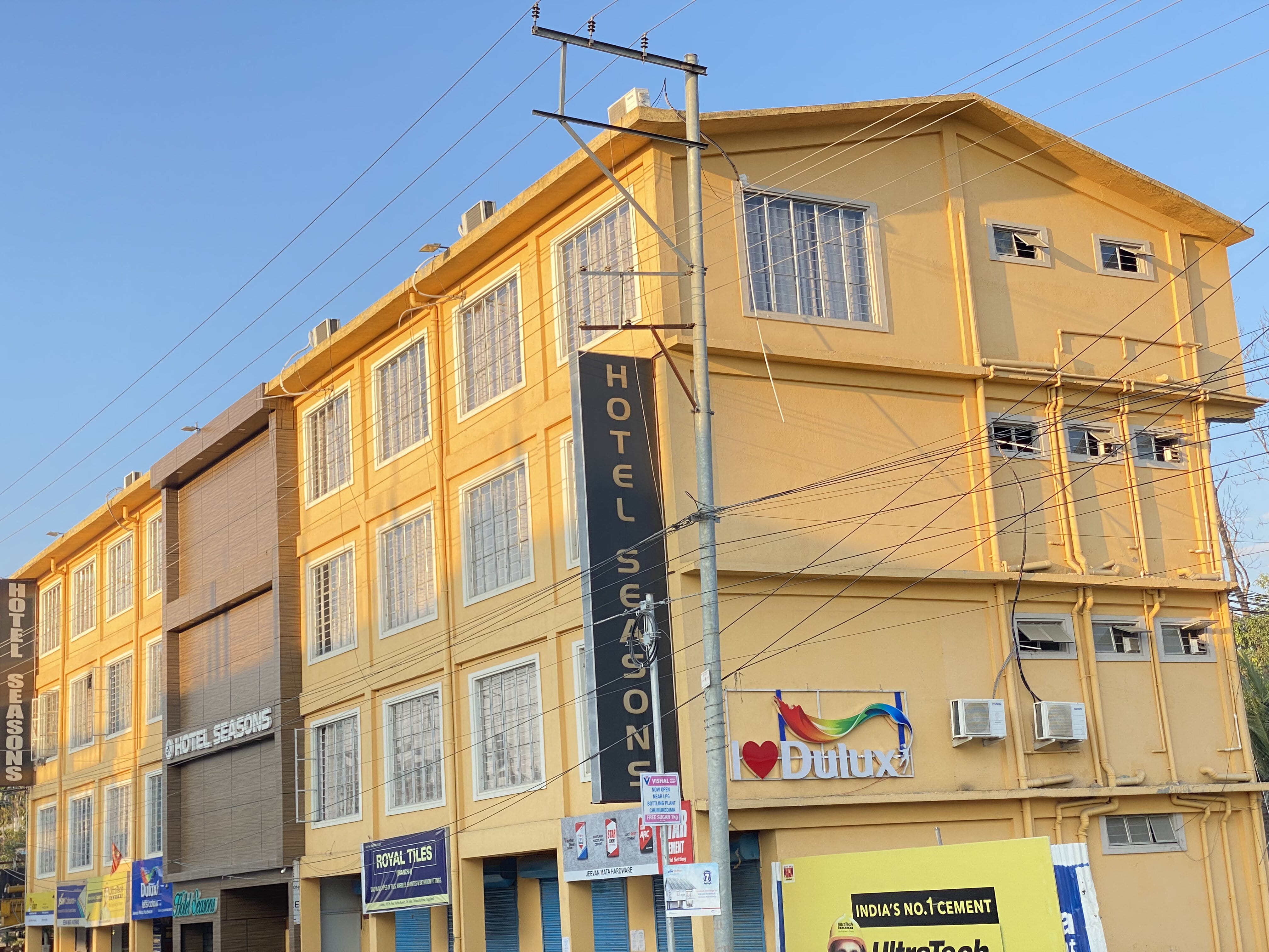 Hotel Seasons 𝗕𝗢𝗢𝗞 Dimapur Hotel
