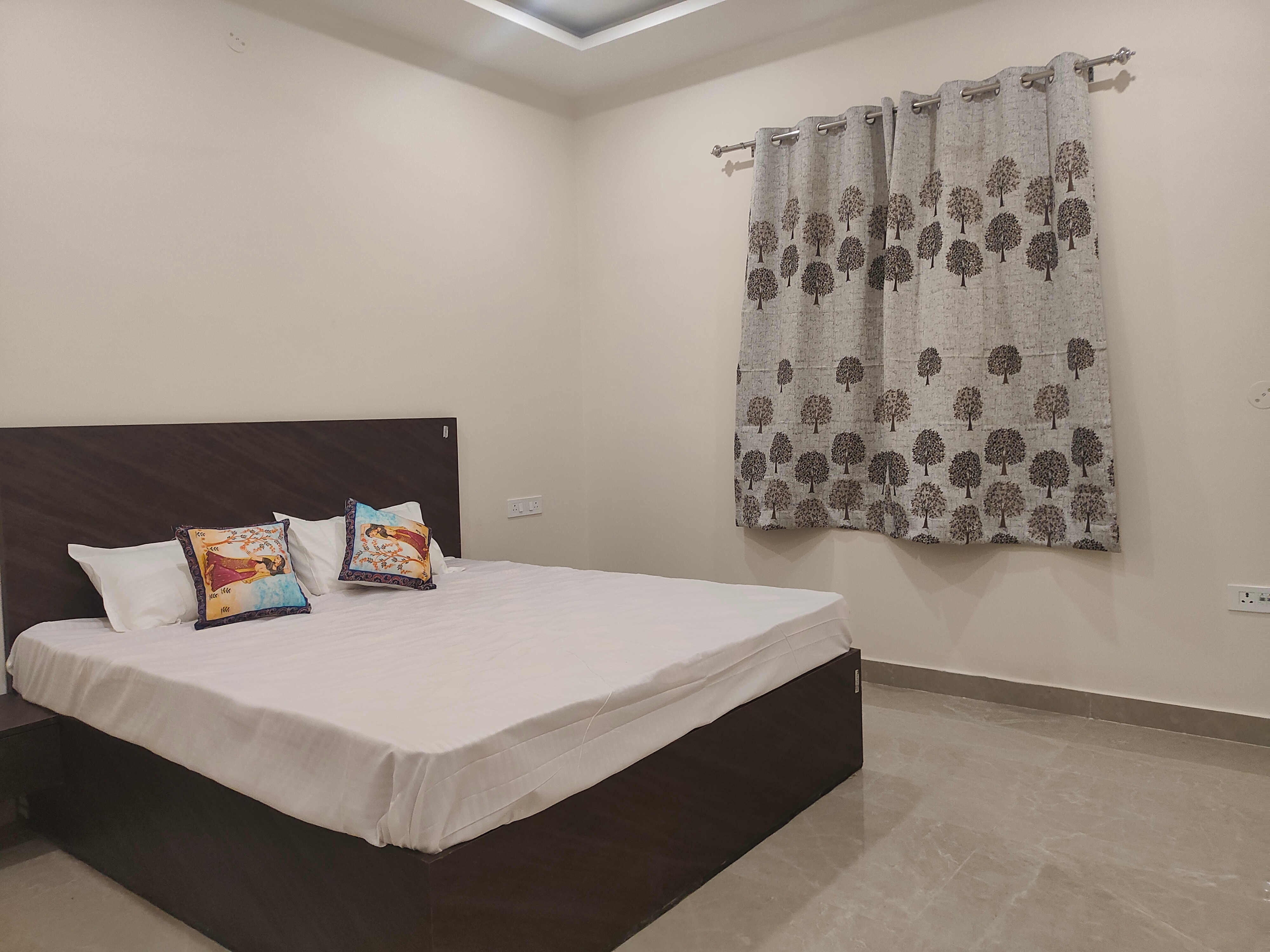 Uma Magan Farms and stays 𝗕𝗢𝗢𝗞 Vrindavan Farm House