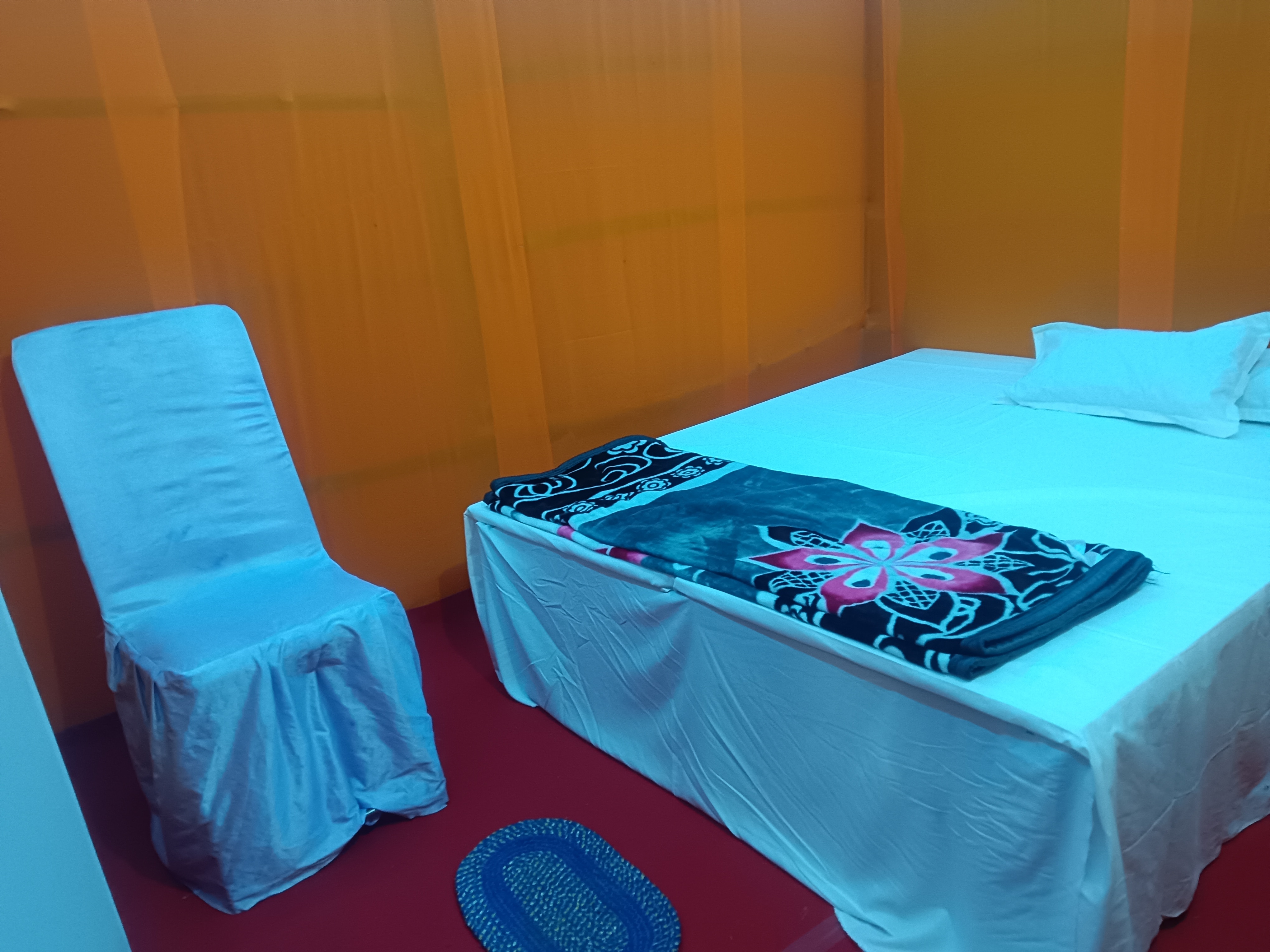 Shri mahakal 𝗕𝗢𝗢𝗞 Prayagraj Cottage