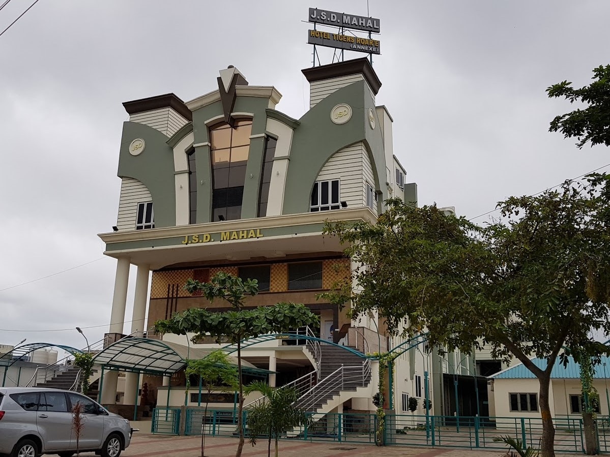 JSD TIGERS ROARE (Cumbum) Hotel Theni - Reviews, Photos & Offer