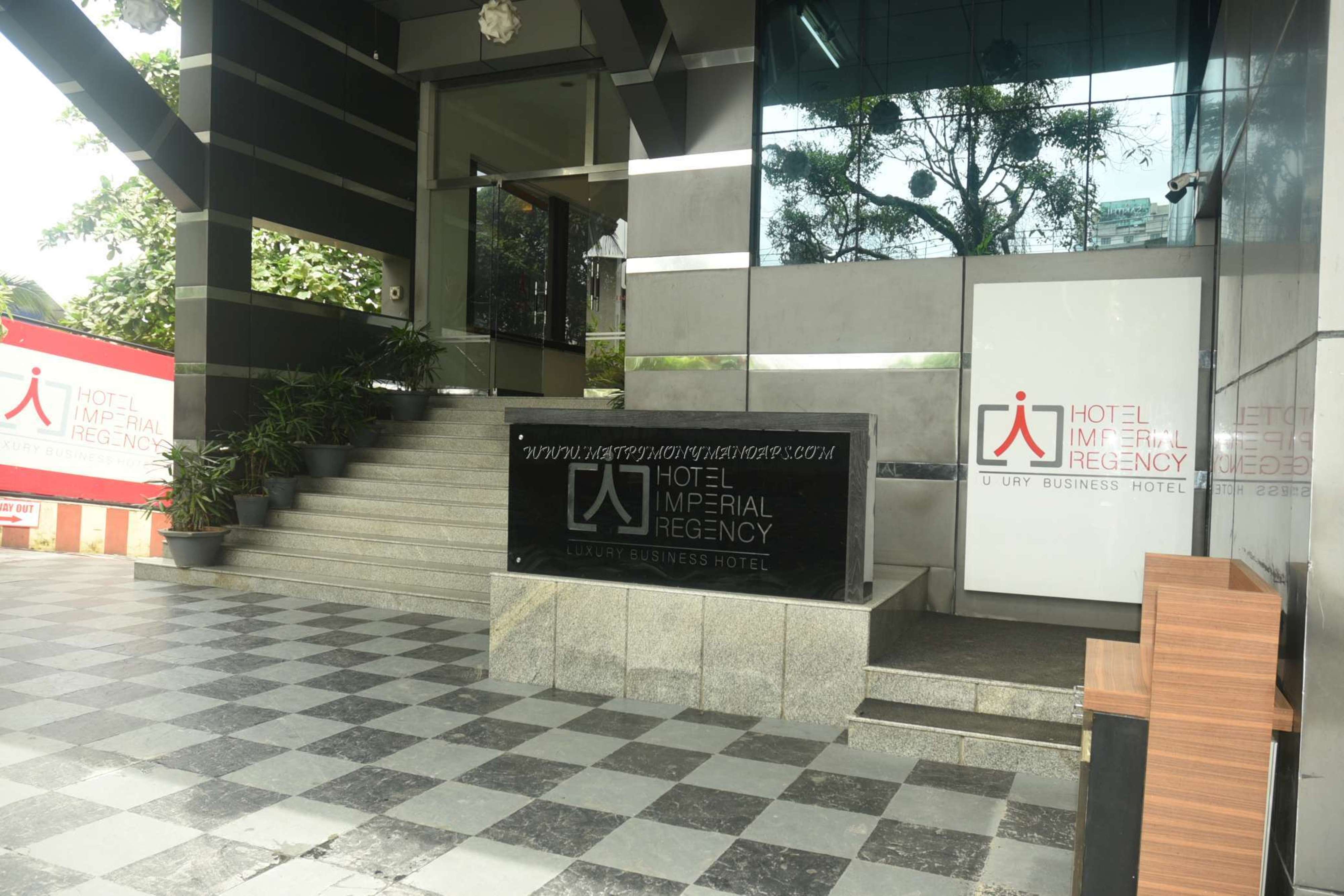 IMPERIAL REGENCY Hotel Cochin - Reviews, Photos & Offer