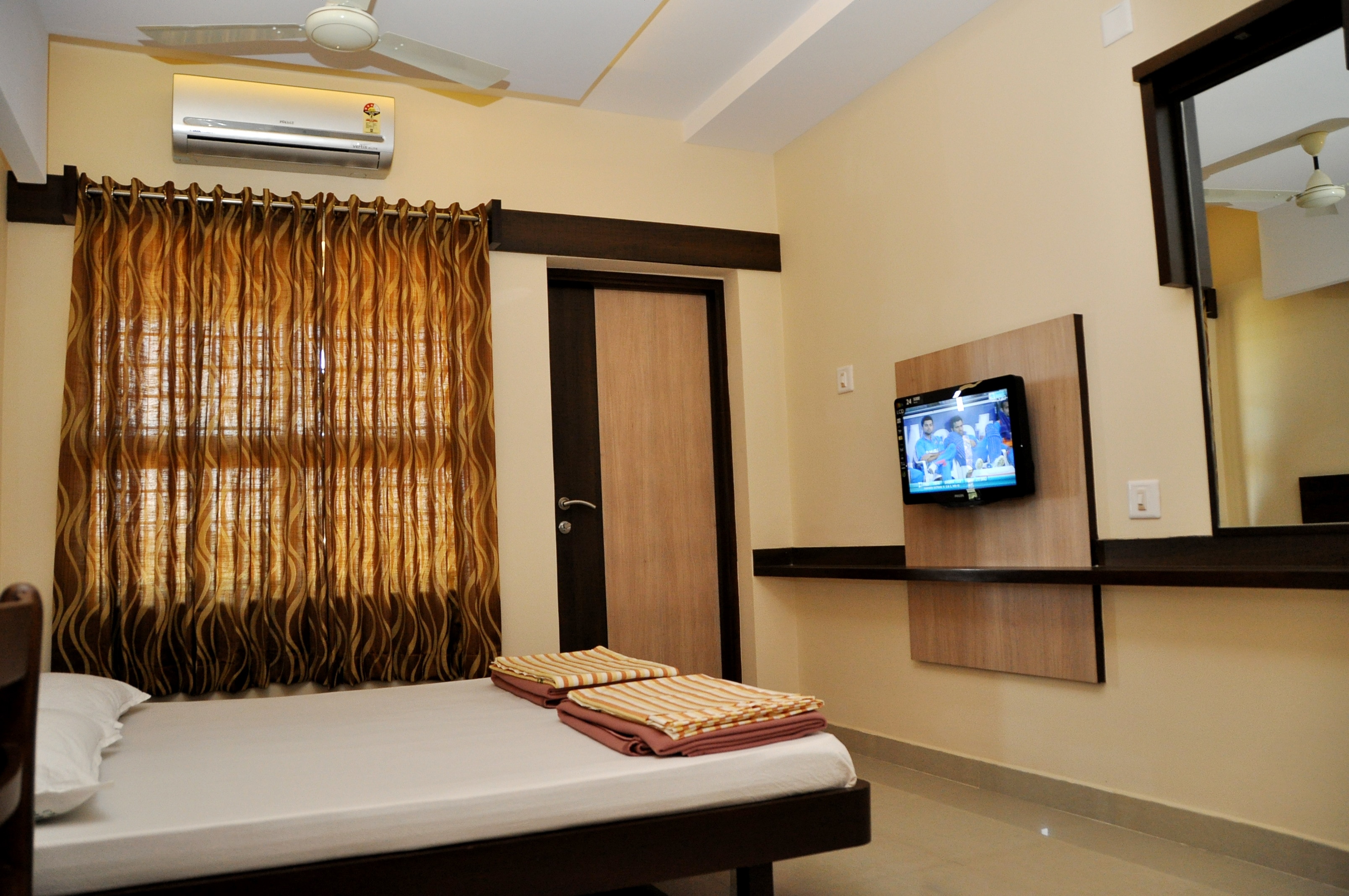 HOTEL RAMA 𝗕𝗢𝗢𝗞 Puttur, Karnataka Hotel
