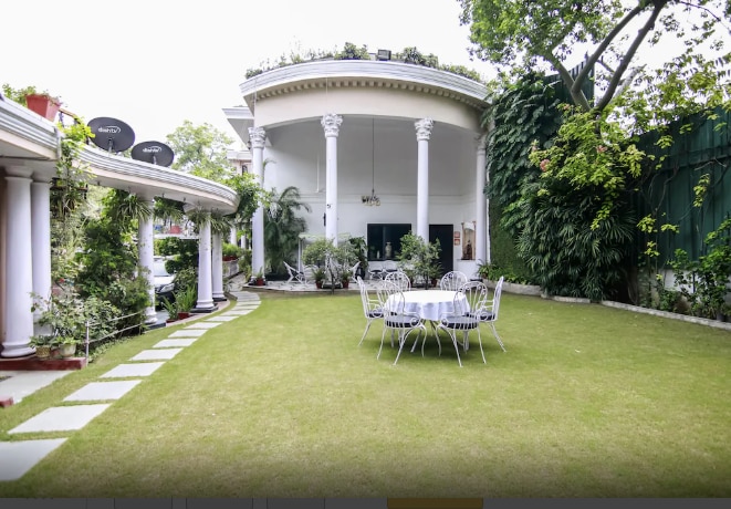Sirohi House| Rooms & Caretaker Villa Delhi - Reviews, Photos & Offer