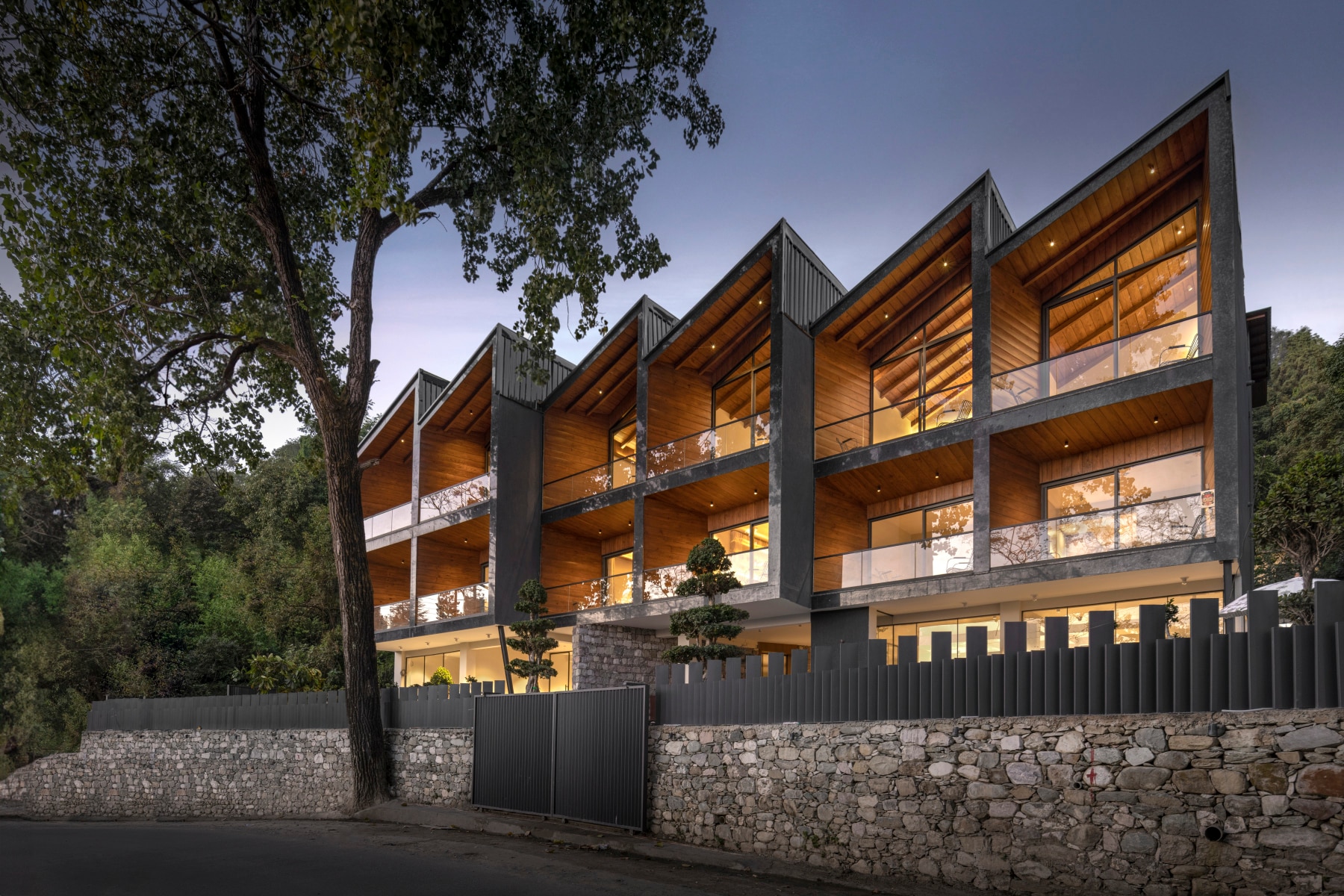 The Samai @5 mins drive from Bhimtal Lake Hotel Bhimtal - Reviews ...