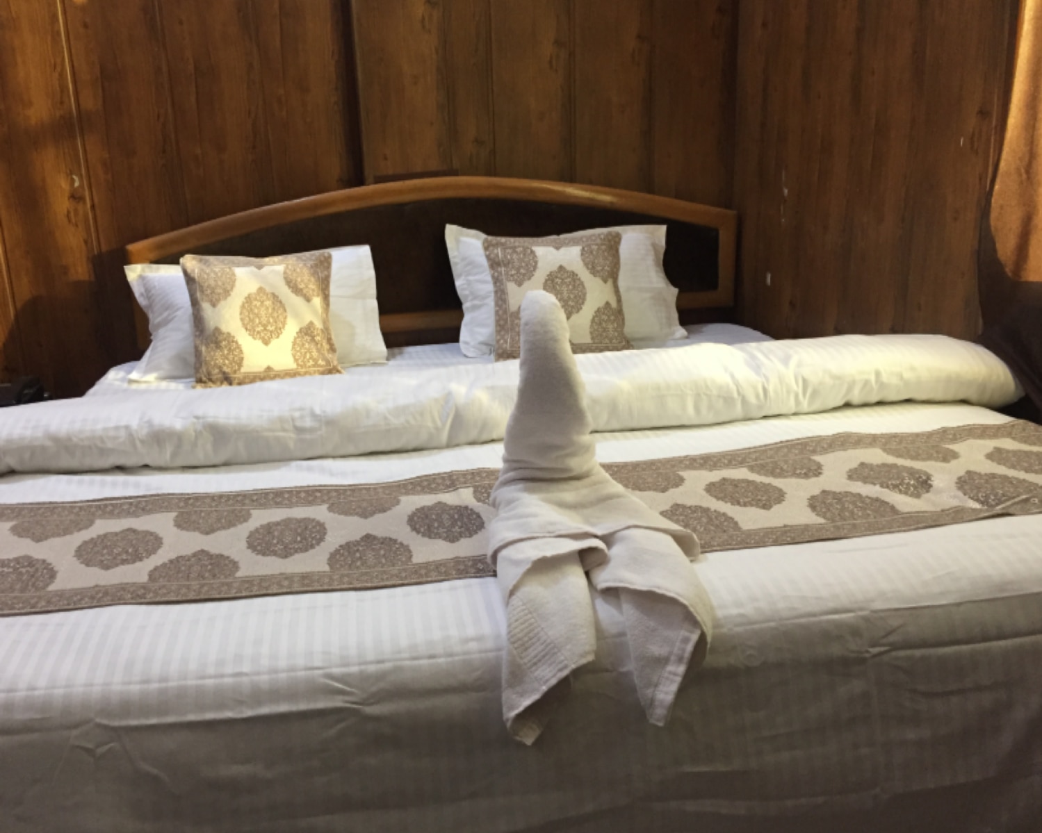 Hotel Aryan 𝗕𝗢𝗢𝗞 Roorkee Hotel