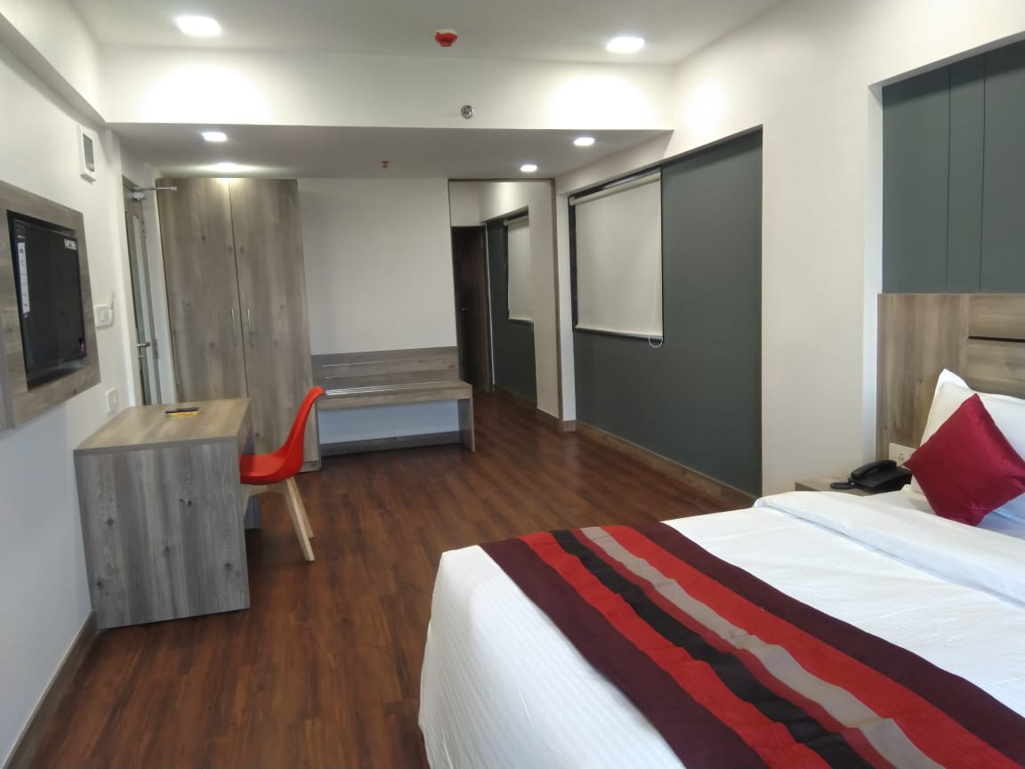 HOTEL INDUS INN 𝗕𝗢𝗢𝗞 Pune Hotel