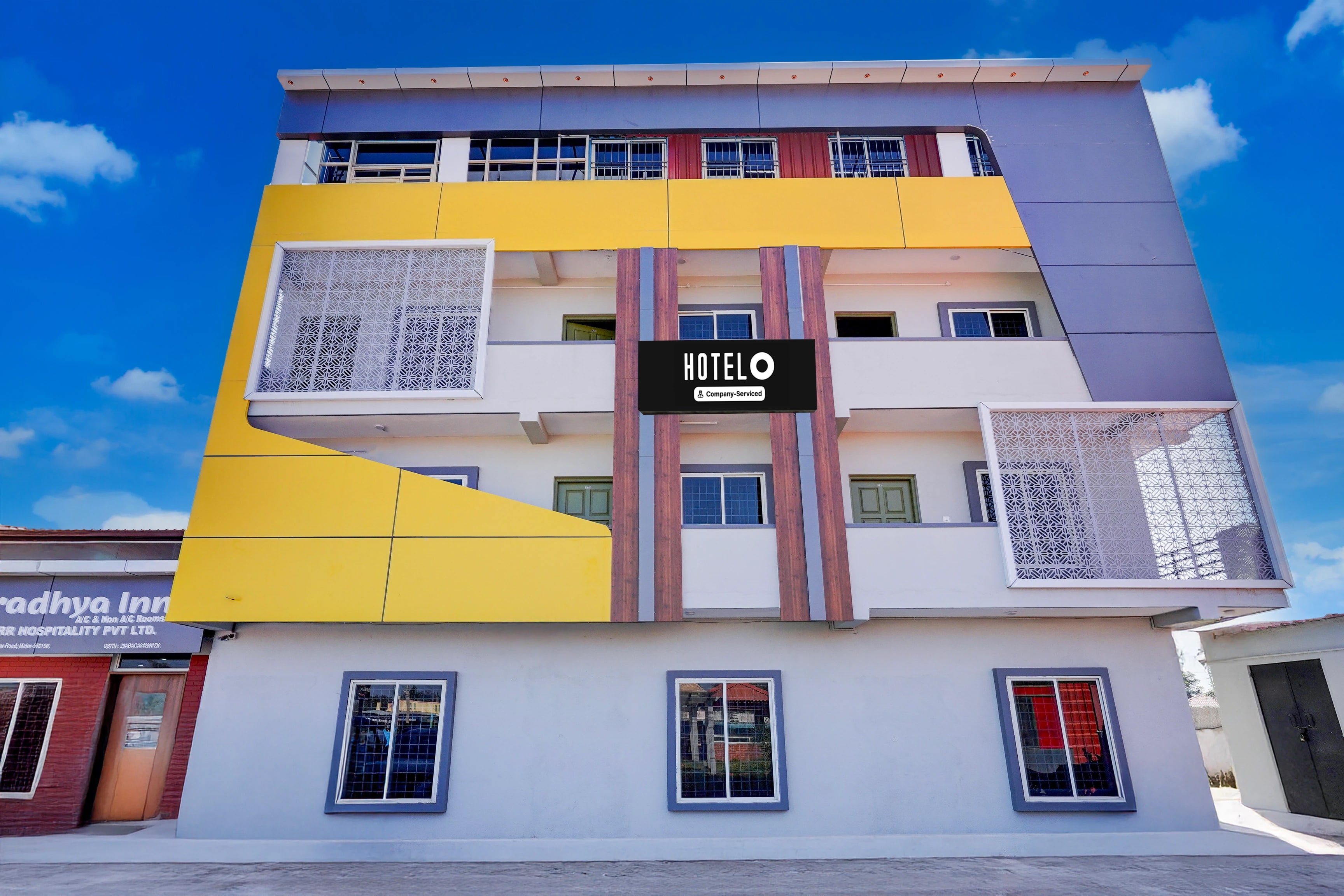 Rooms of Hotel O Hoskote Malur - Hotel in Malur