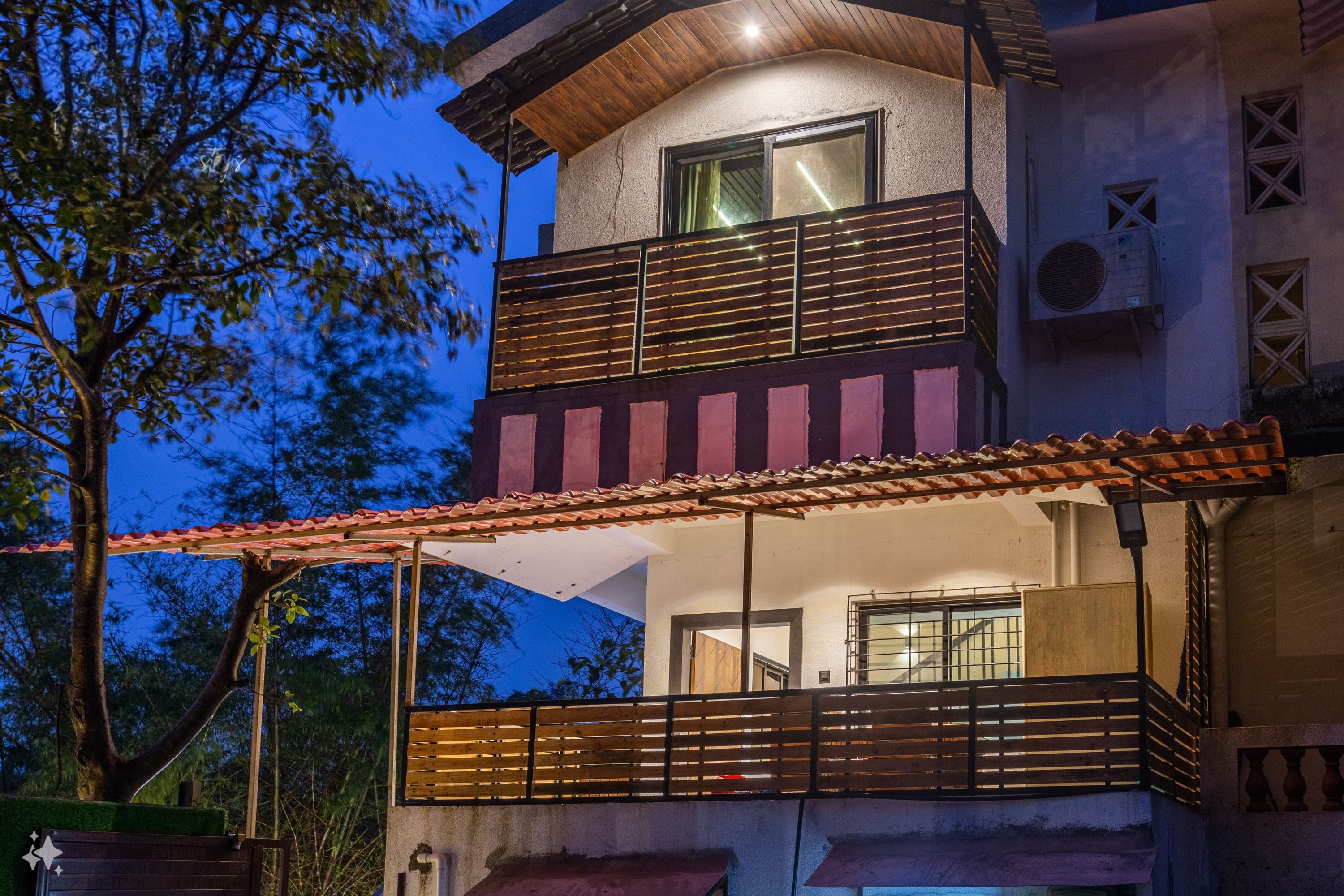 Silverray Villa 3BHK with Huge Pool and Cliff Mountain View Lonavala ...
