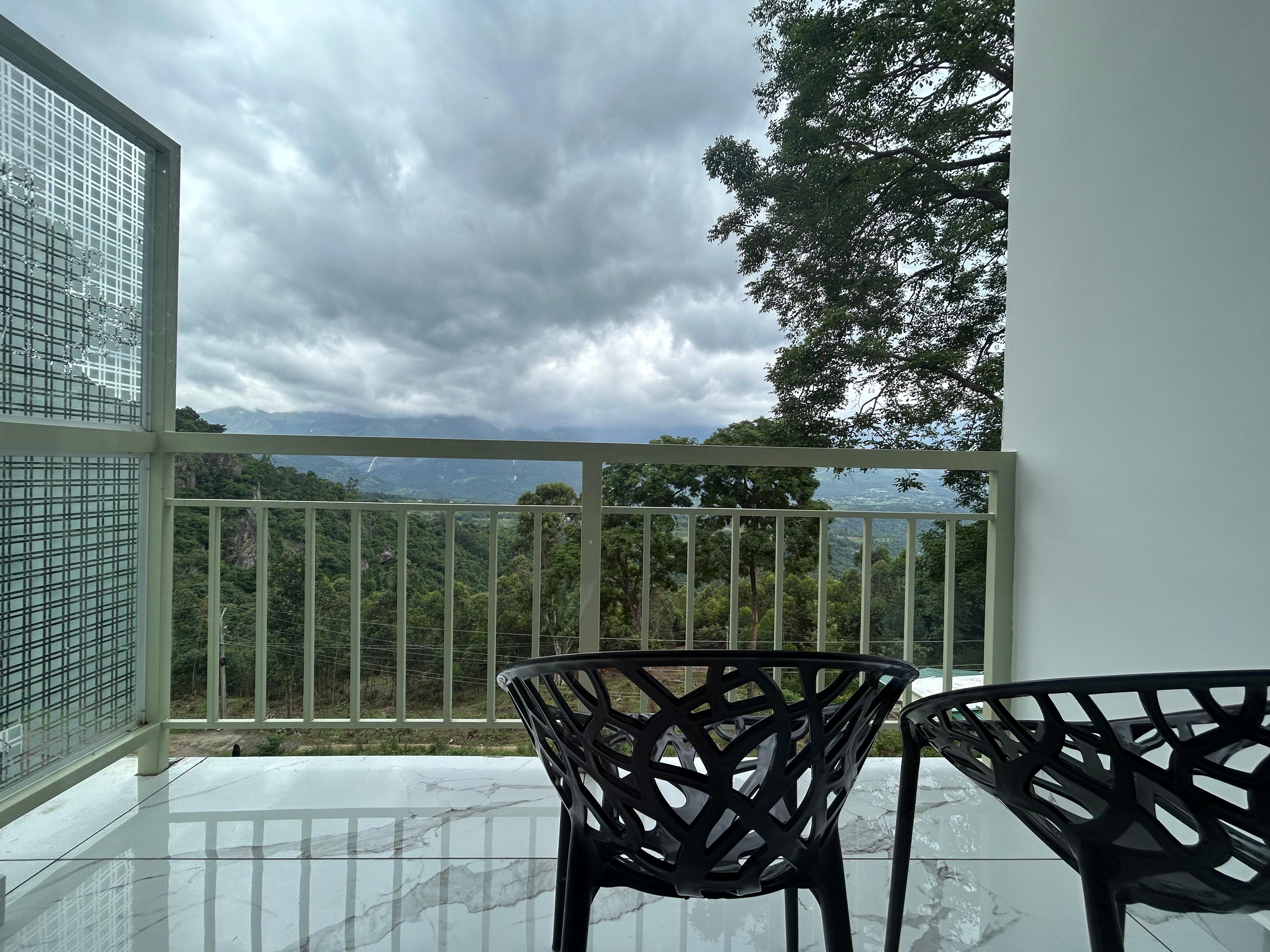 Rock N Brook Resort 𝗕𝗢𝗢𝗞 Marayoor Resort