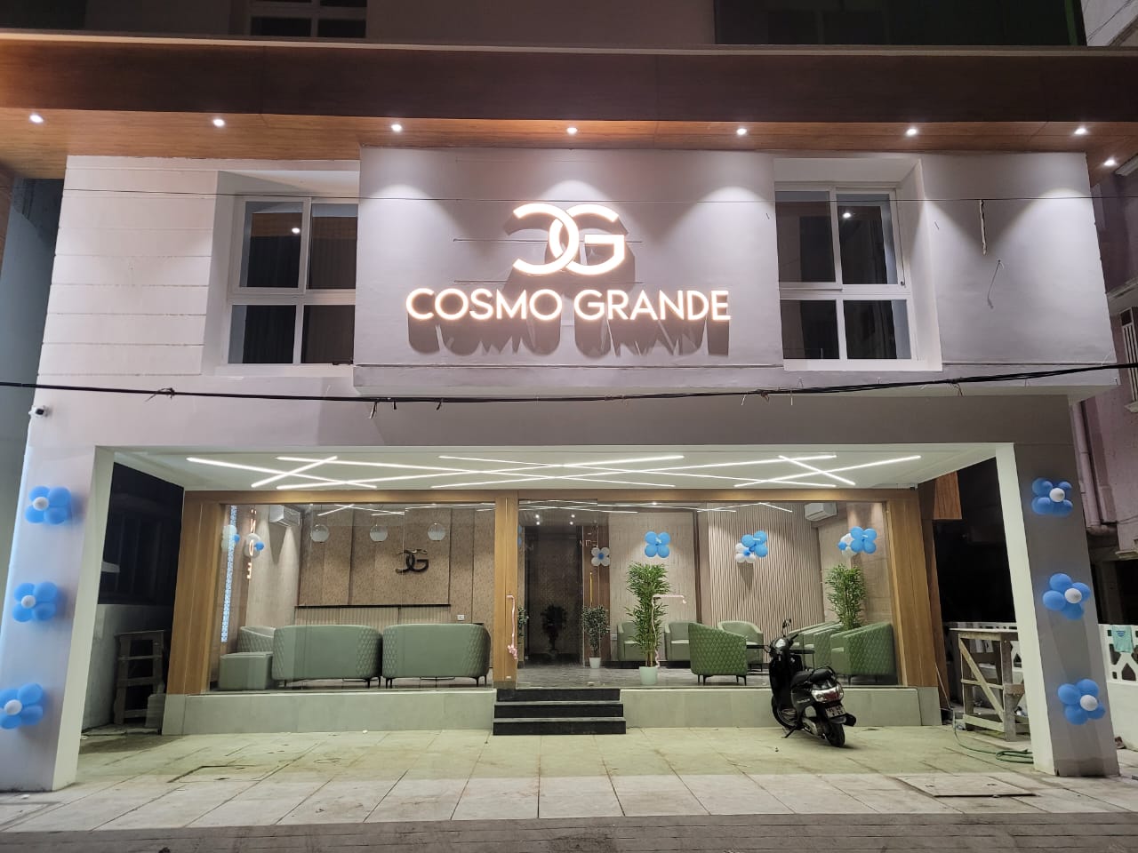 Cosmo Grande 𝗕𝗢𝗢𝗞 Chennai Hotel