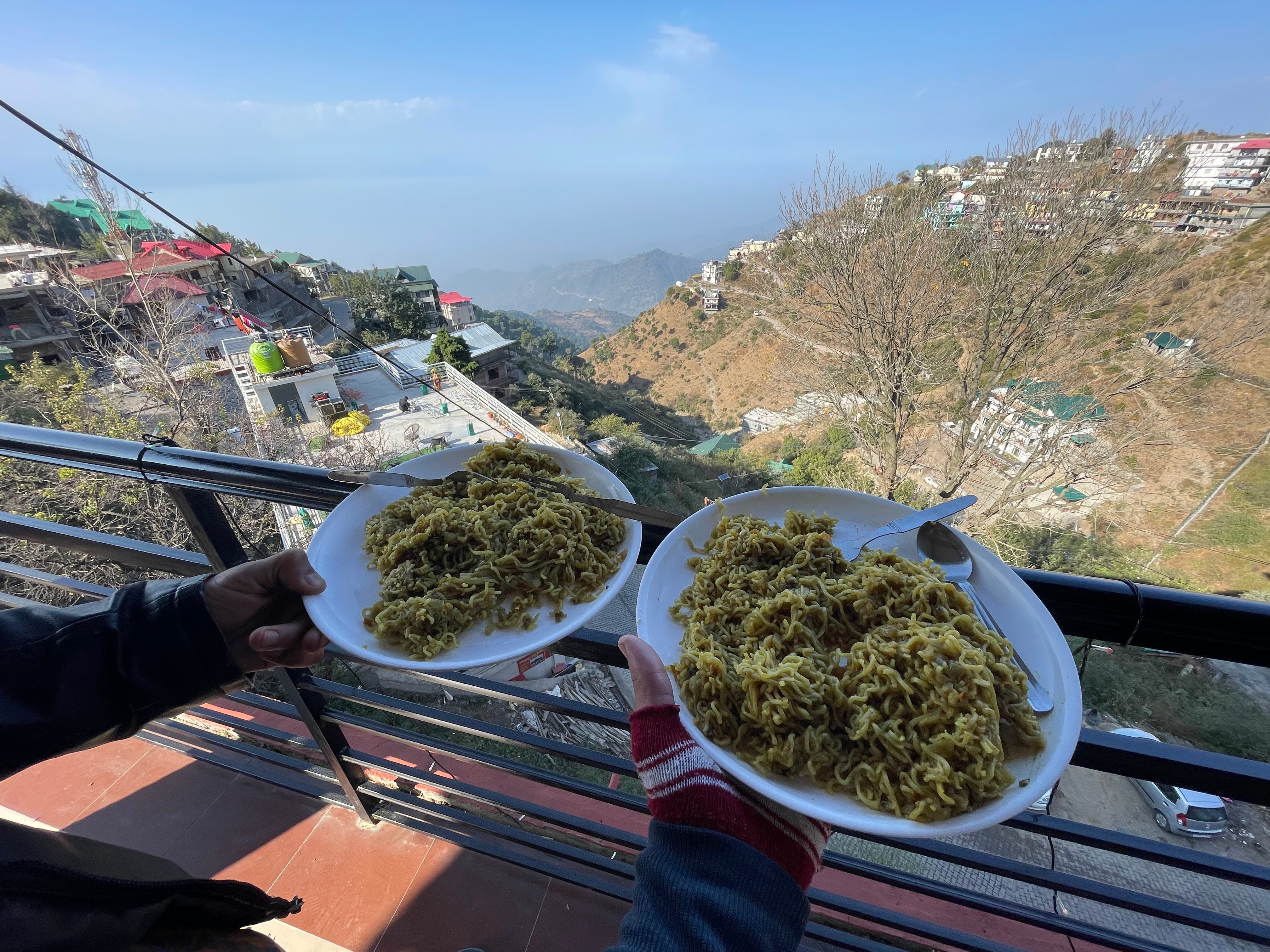 Misty Cliff Cottage Kasauli 𝗕𝗢𝗢𝗞 Kasauli Homestay