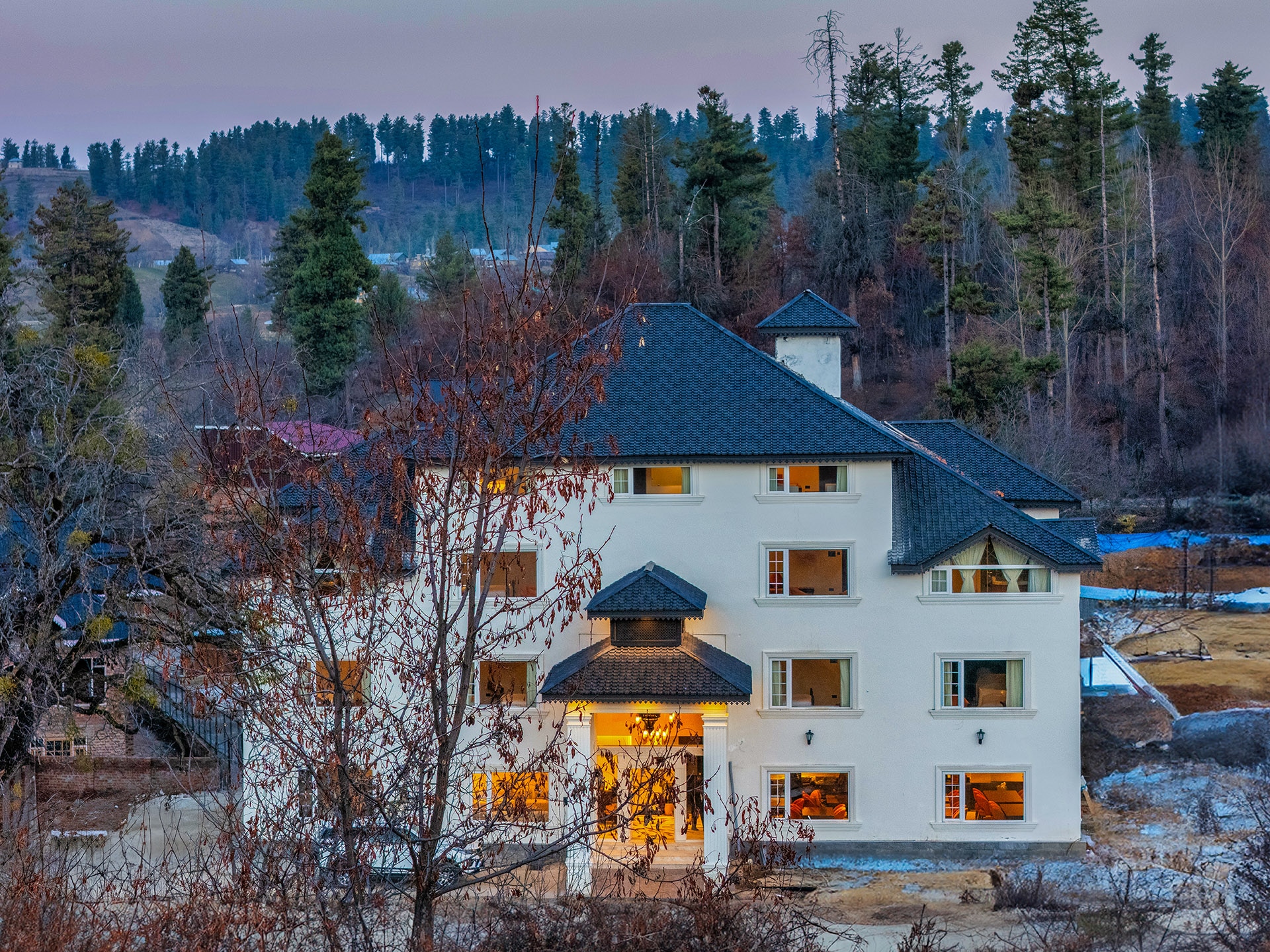 The Hill Mount Resort - Doodhpathri Budgam - Reviews, Photos & Offer