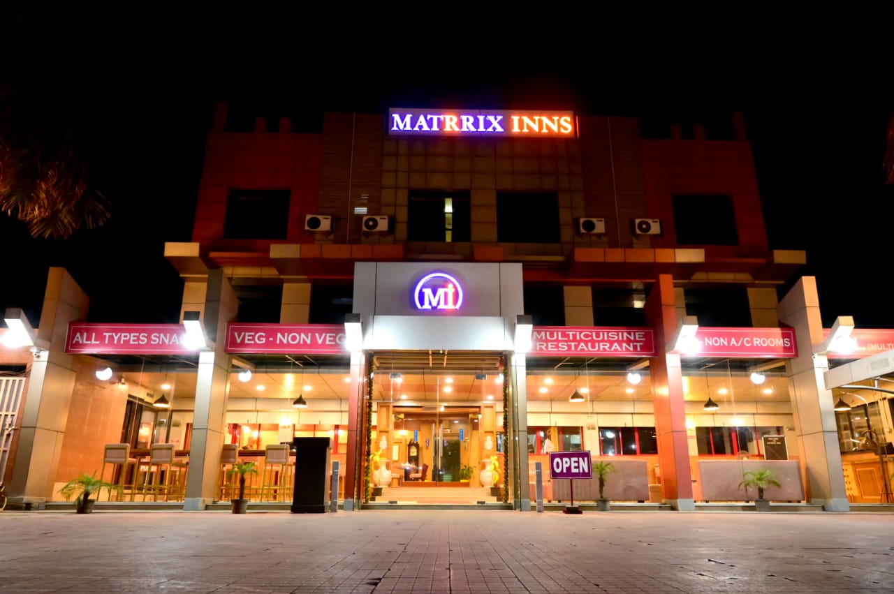 Hotel Matrix Inn, Pune 𝗕𝗢𝗢𝗞 Pune Hotel