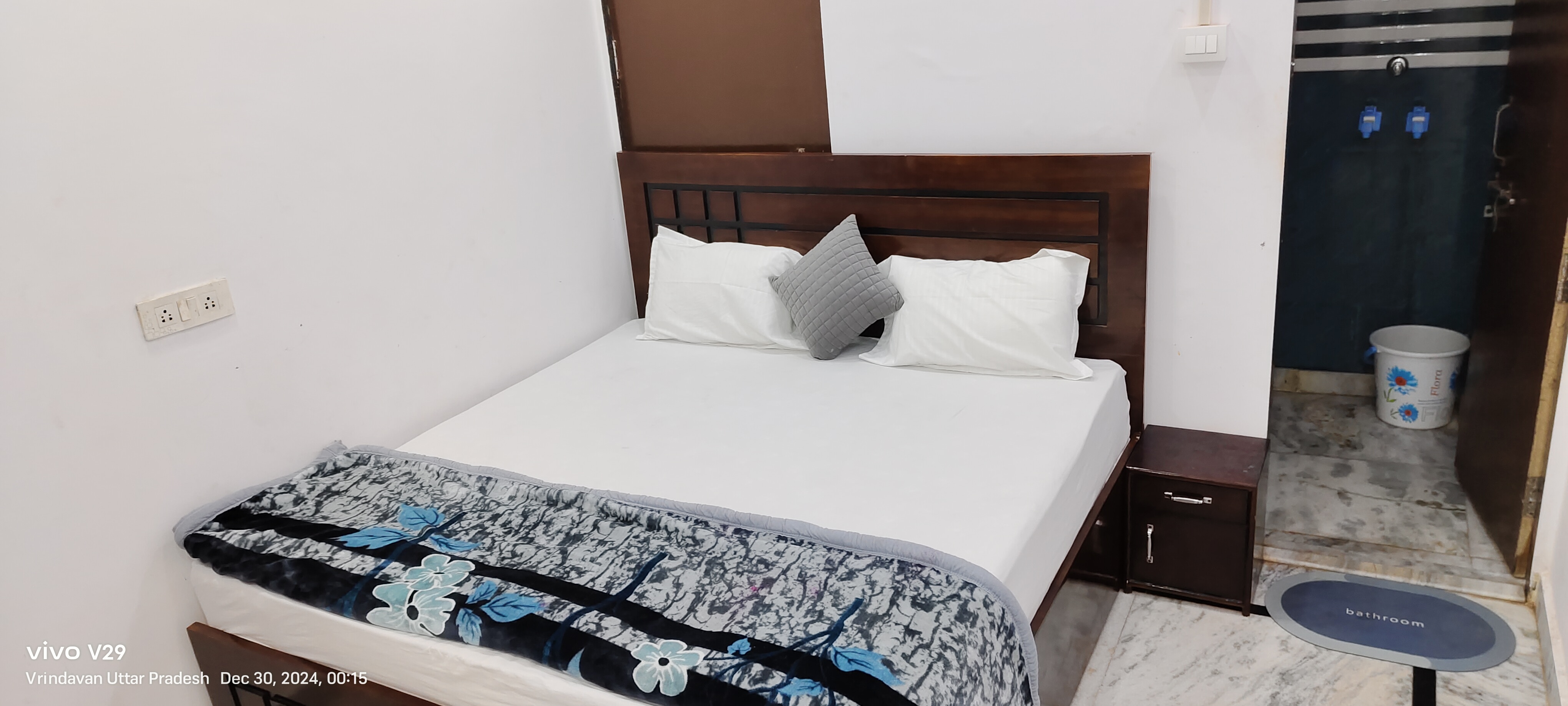 SHRI DEV DHAM HOMESTAY Vrindavan - Reviews, Photos & Offer